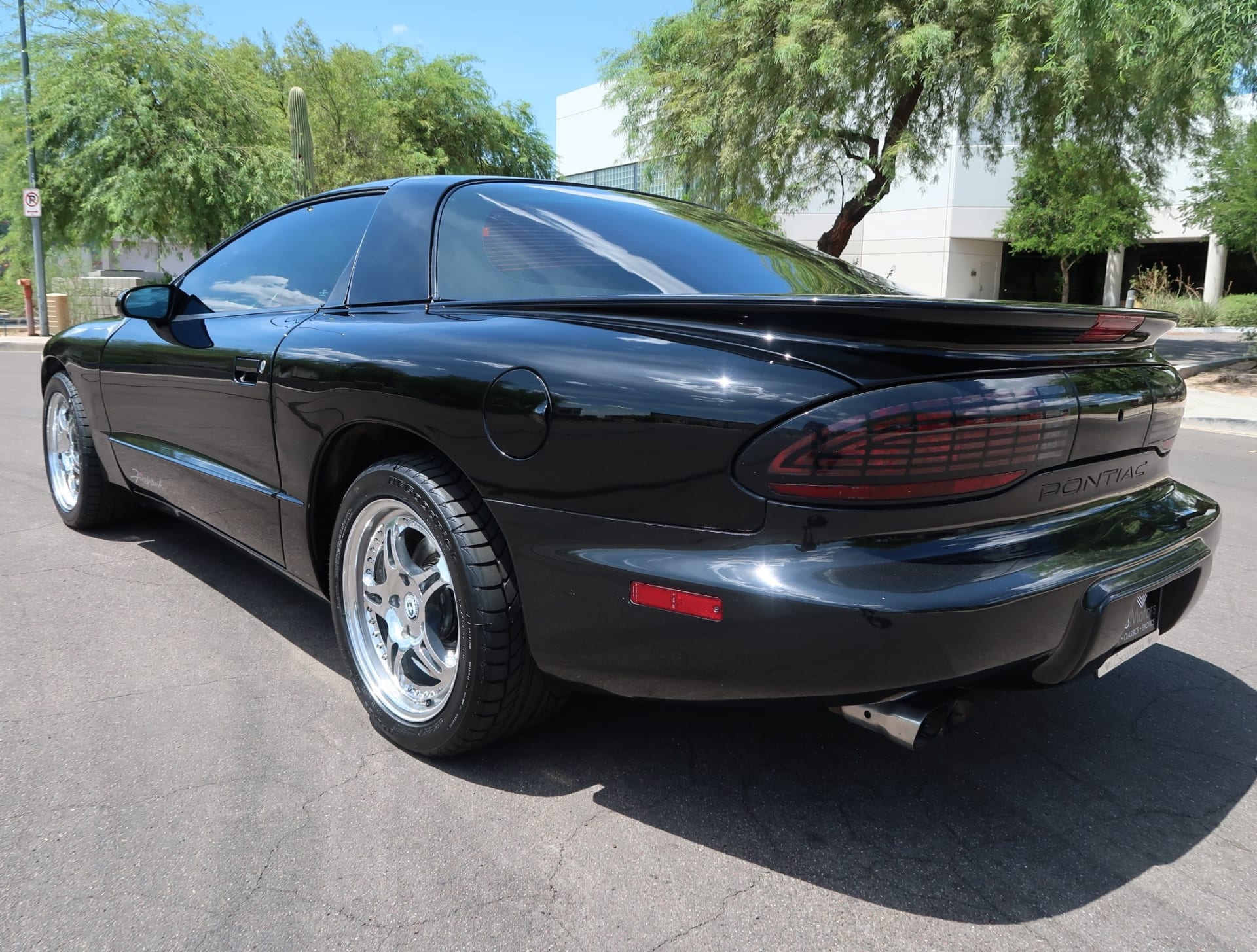 1995 Pontiac SLP Firehawk at Phoenix 2019 asF345 - Mecum Auctions