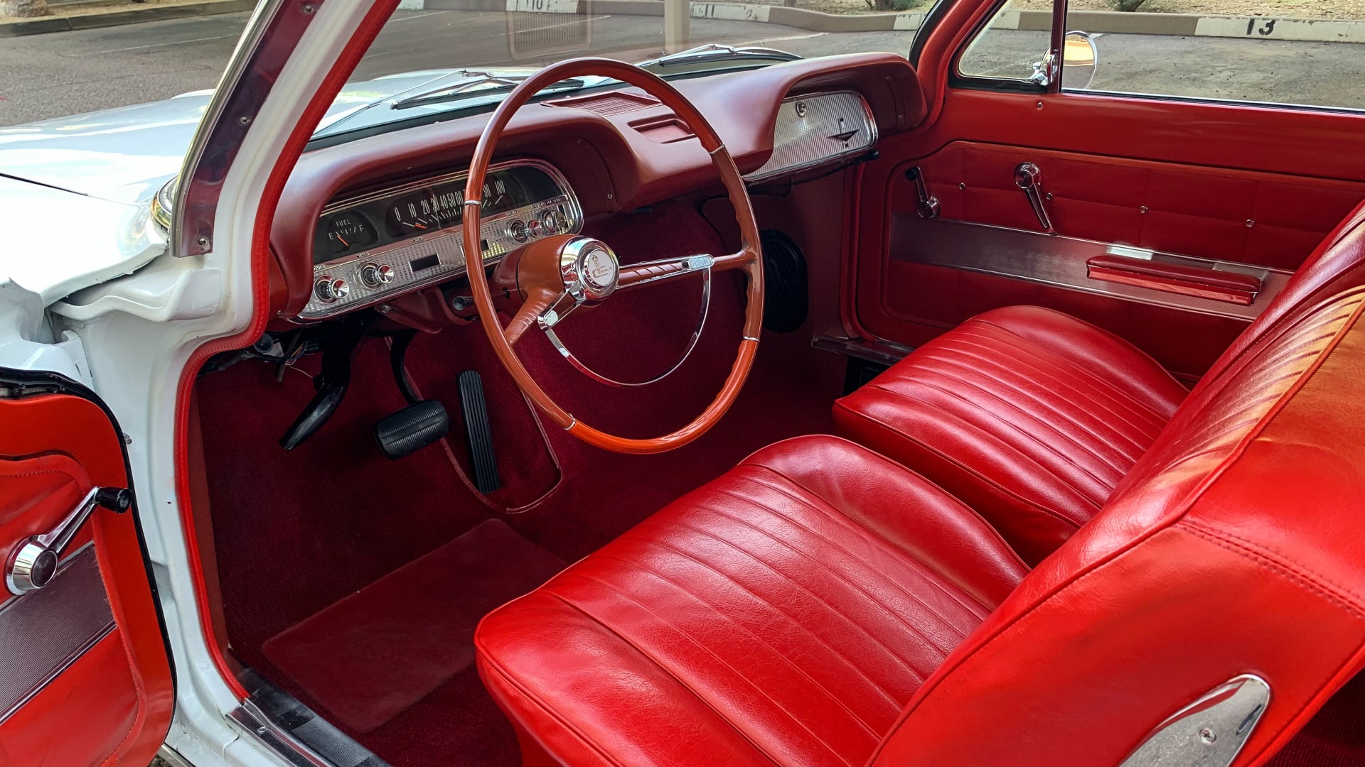 1962 Chevrolet Corvair Monza 900 at Phoenix 2019 asU45 - Mecum Auctions