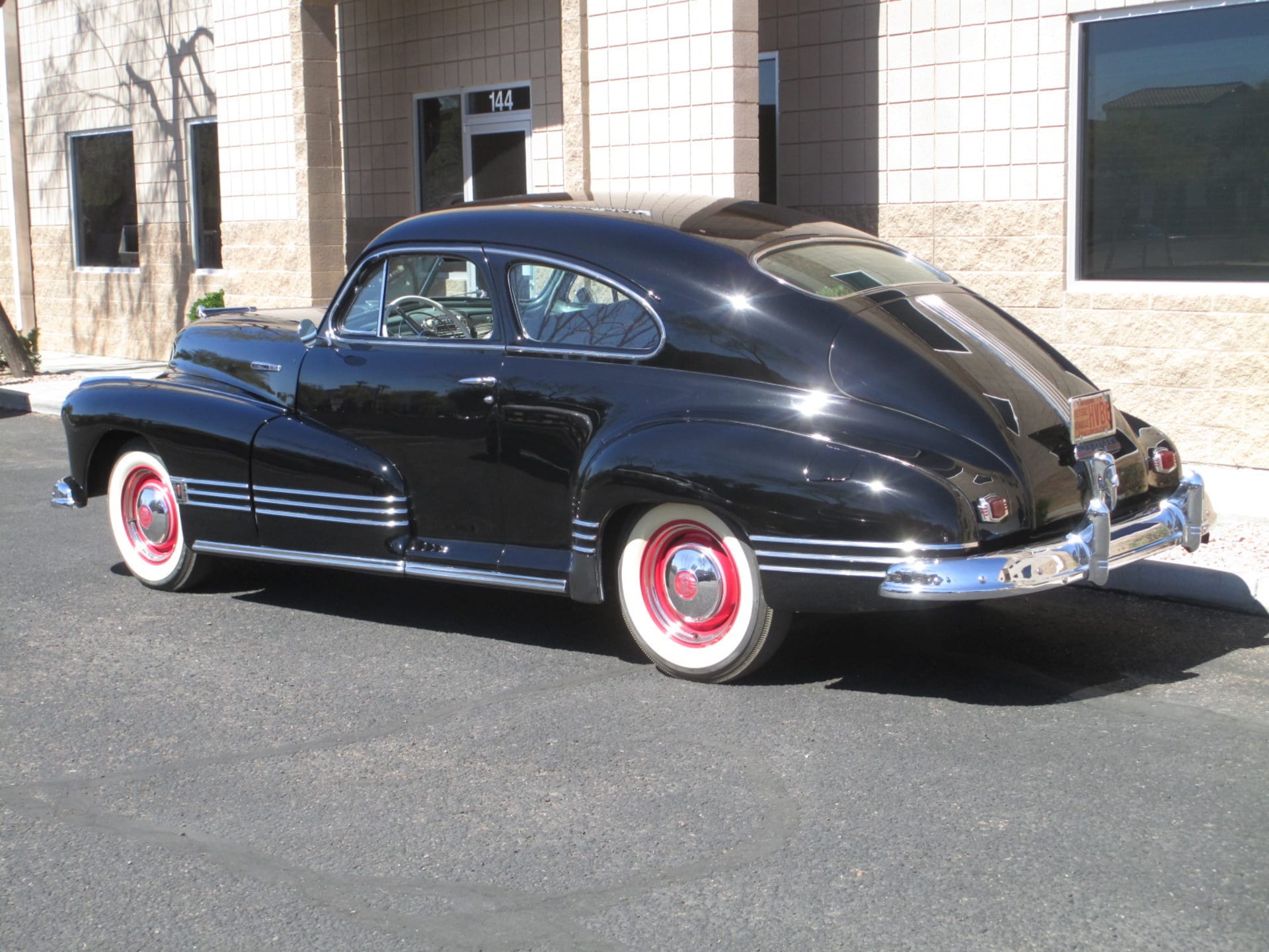 1946 Pontiac Streamliner at Phoenix 2019 as T2.1 - Mecum Auctions