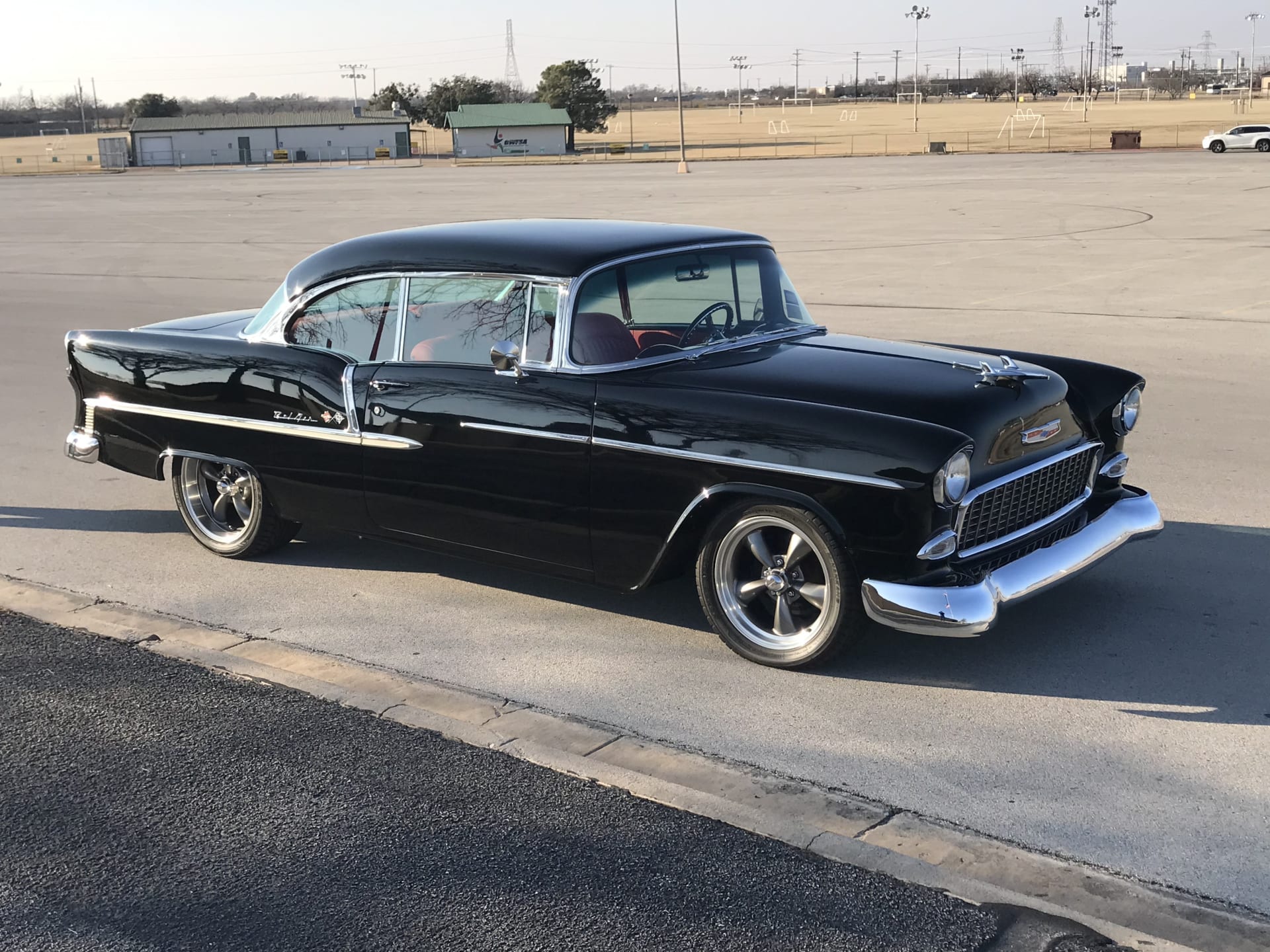 1955 Chevrolet Bel Air Resto Mod at Glendale 2021 as F93 - Mecum Auctions