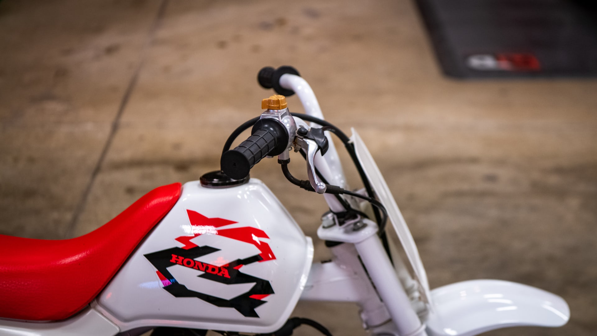 1997 Honda Z50R at Glendale 2022 as T21 - Mecum Auctions