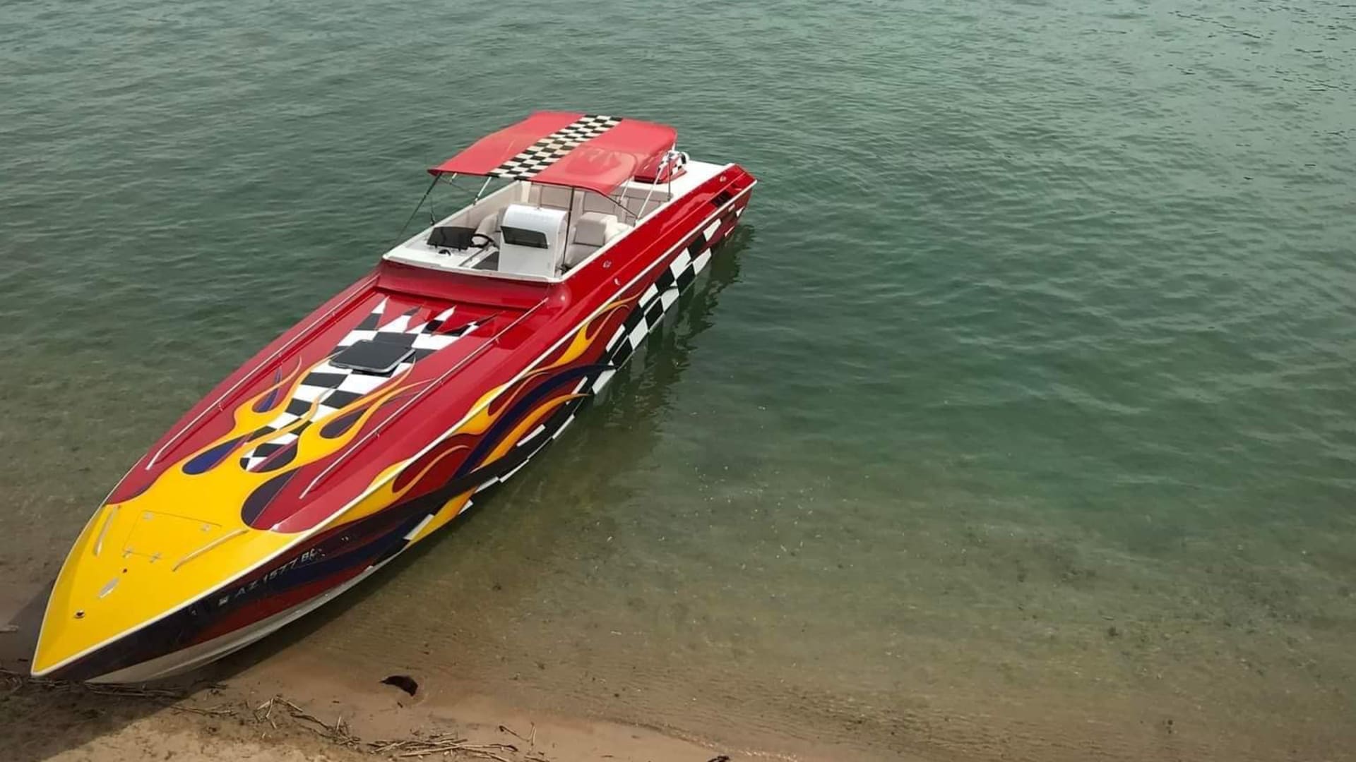 1994 Magic 39' Boat at Glendale 2022 as F262 - Mecum Auctions