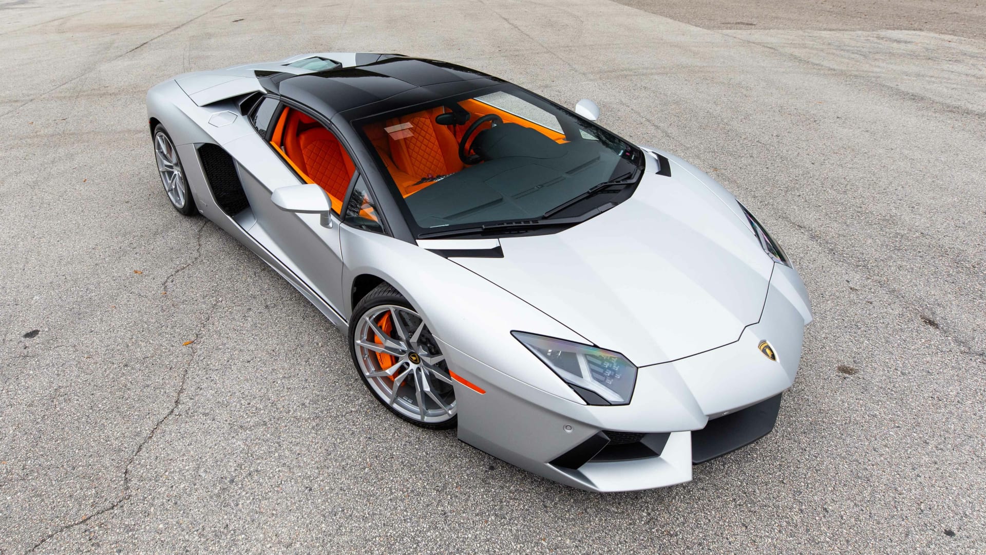 2017 Lamborghini Aventador LP700-4 Roadster at Glendale 2022 as S162 ...