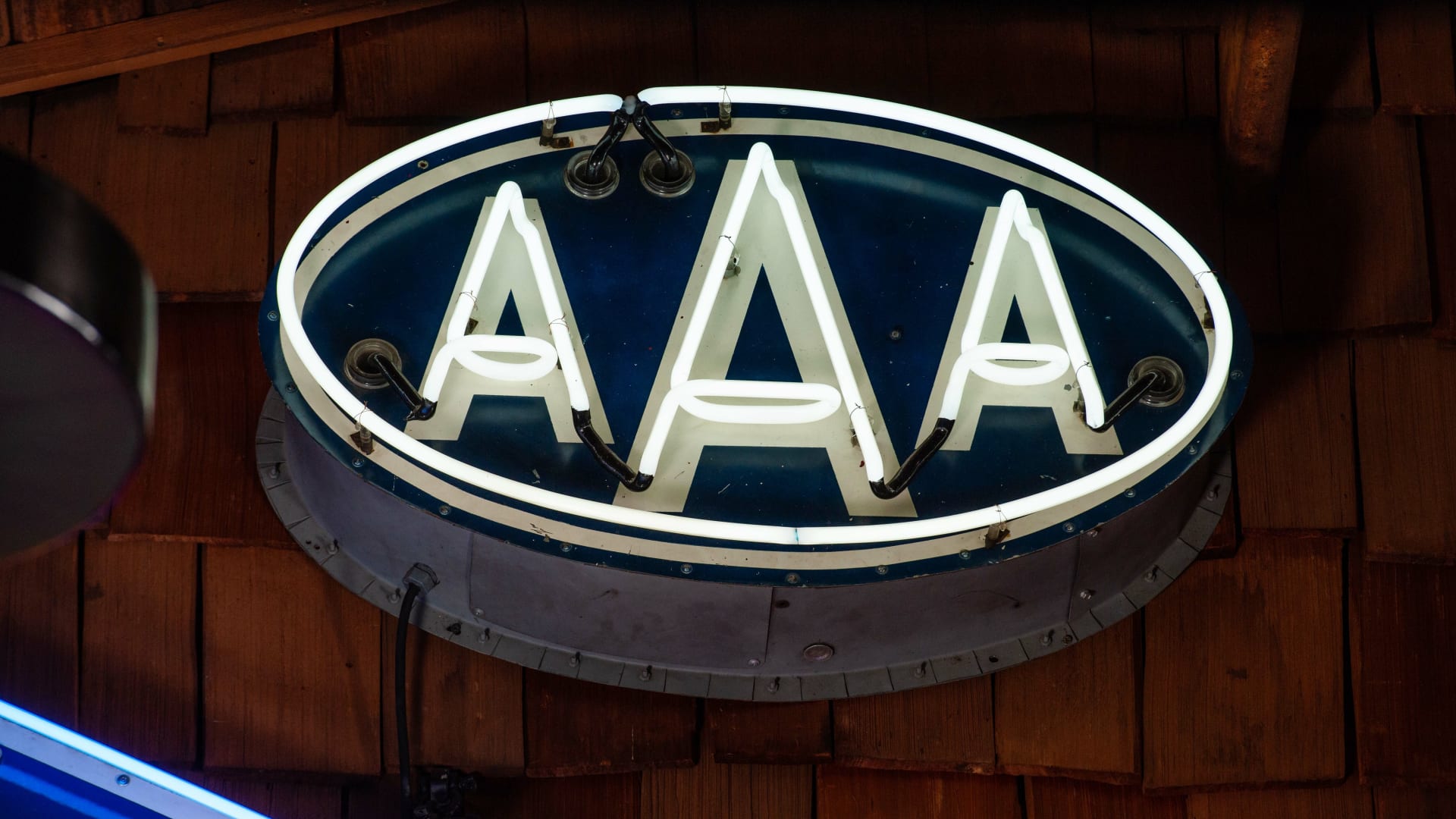 1950s AAA Single-Sided Tin Neon Sign at Glendale 2022 asZ117 - Mecum ...