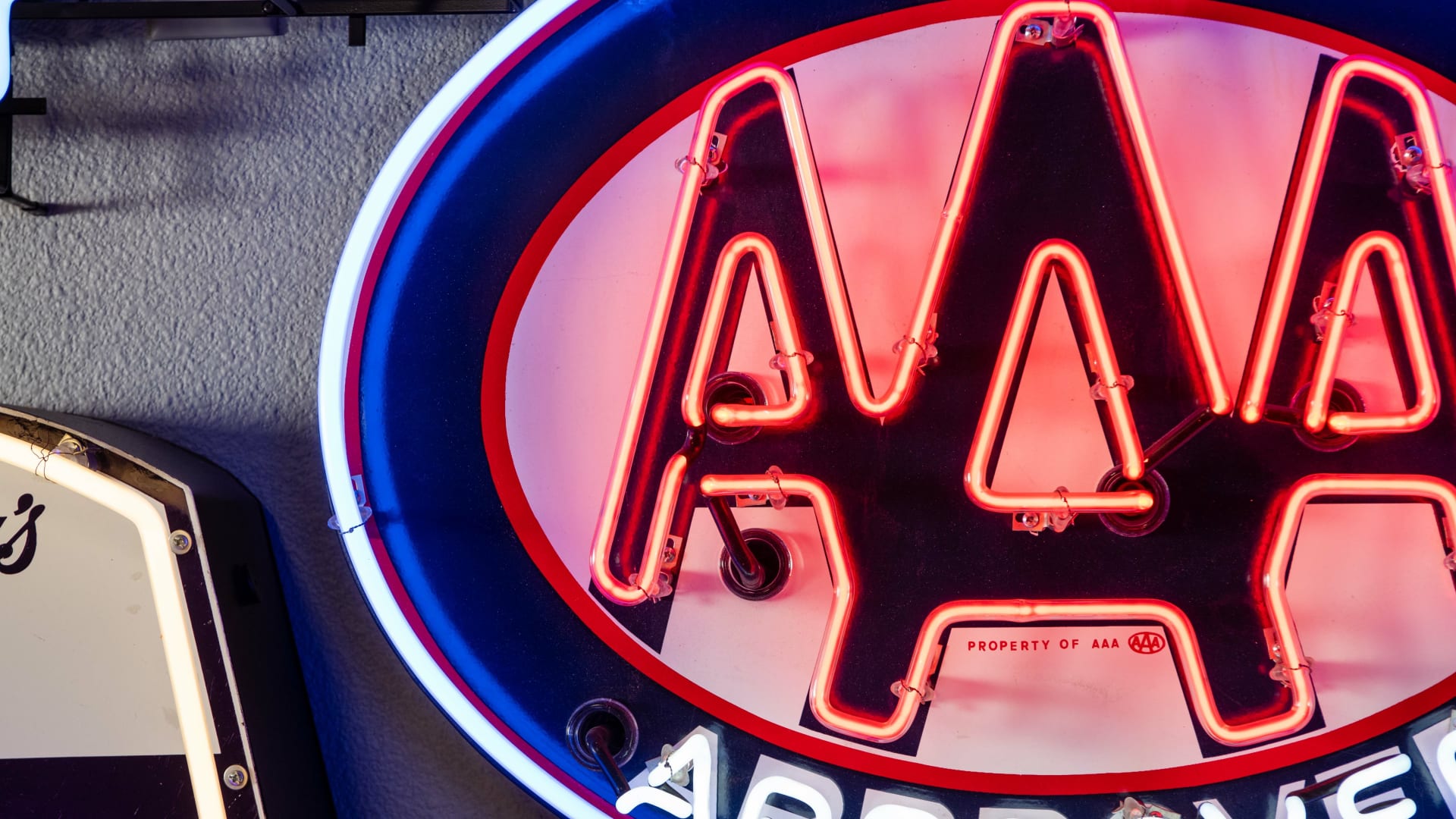 1950s AAA Single-Sided Porcelain Neon Sign at Glendale 2022 asZ402 ...