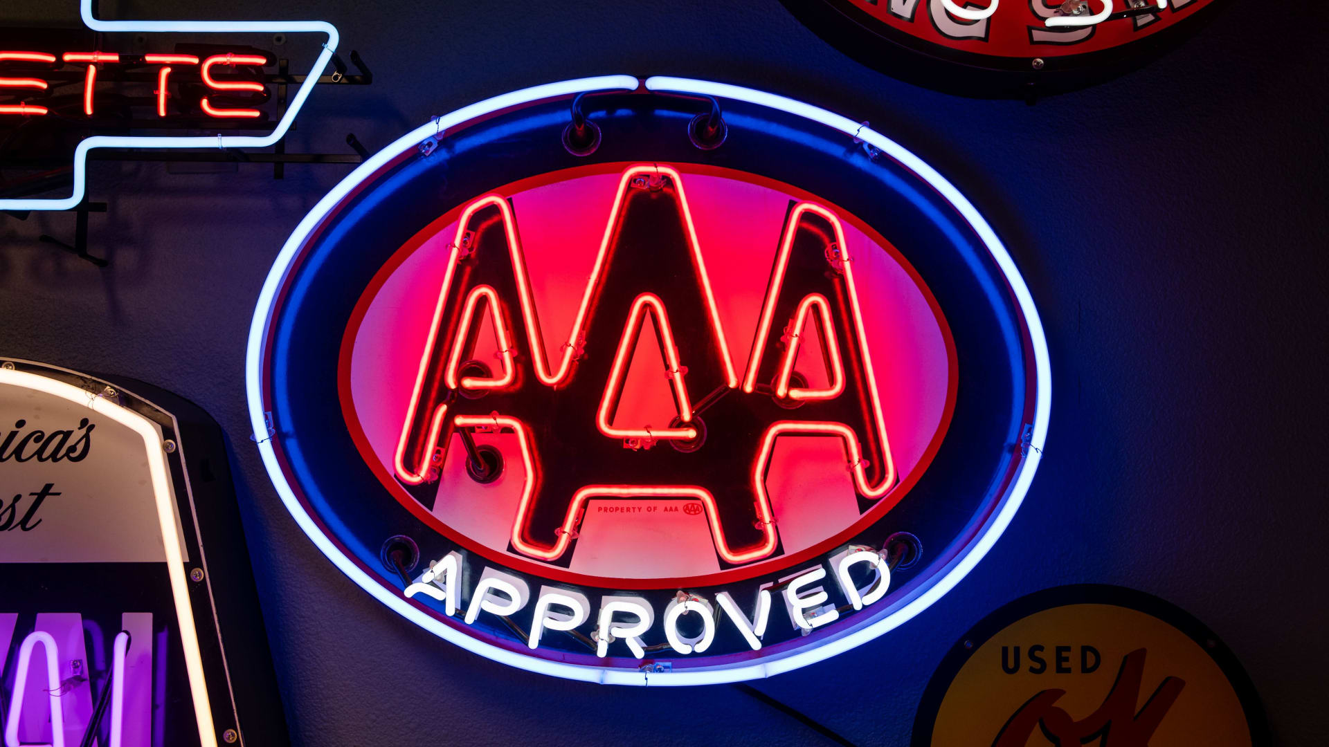 1950s AAA Single-Sided Porcelain Neon Sign at Glendale 2022 asZ402 ...