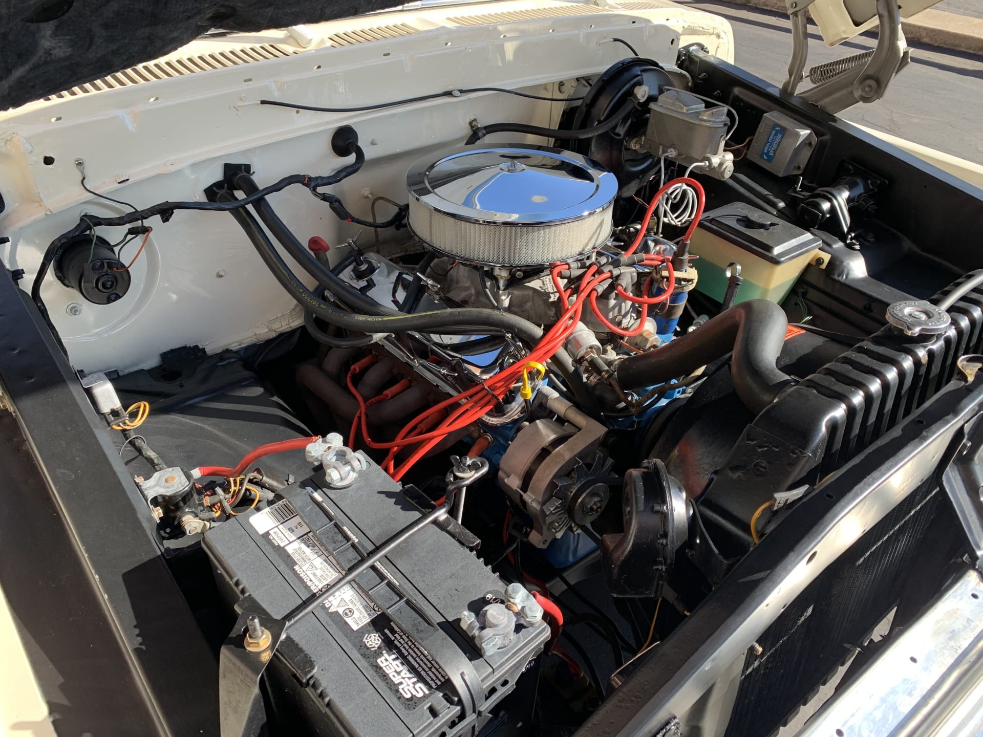 1976 Ford F100 Ranger XLT Pickup at Glendale 2022 asF41.1 - Mecum Auctions