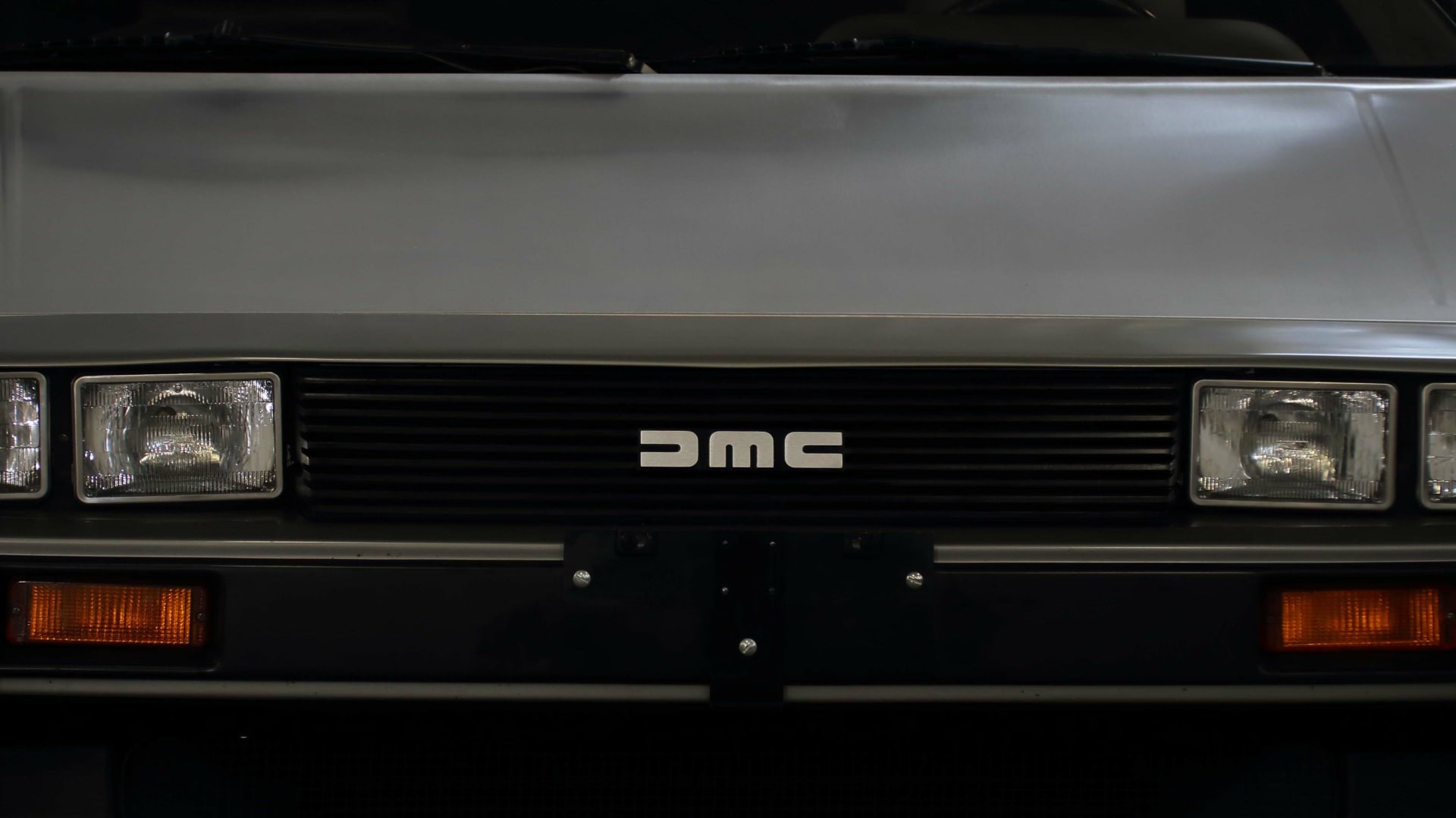 1981 DeLorean DMC-12 at Glendale 2022 as S129.1 - Mecum Auctions