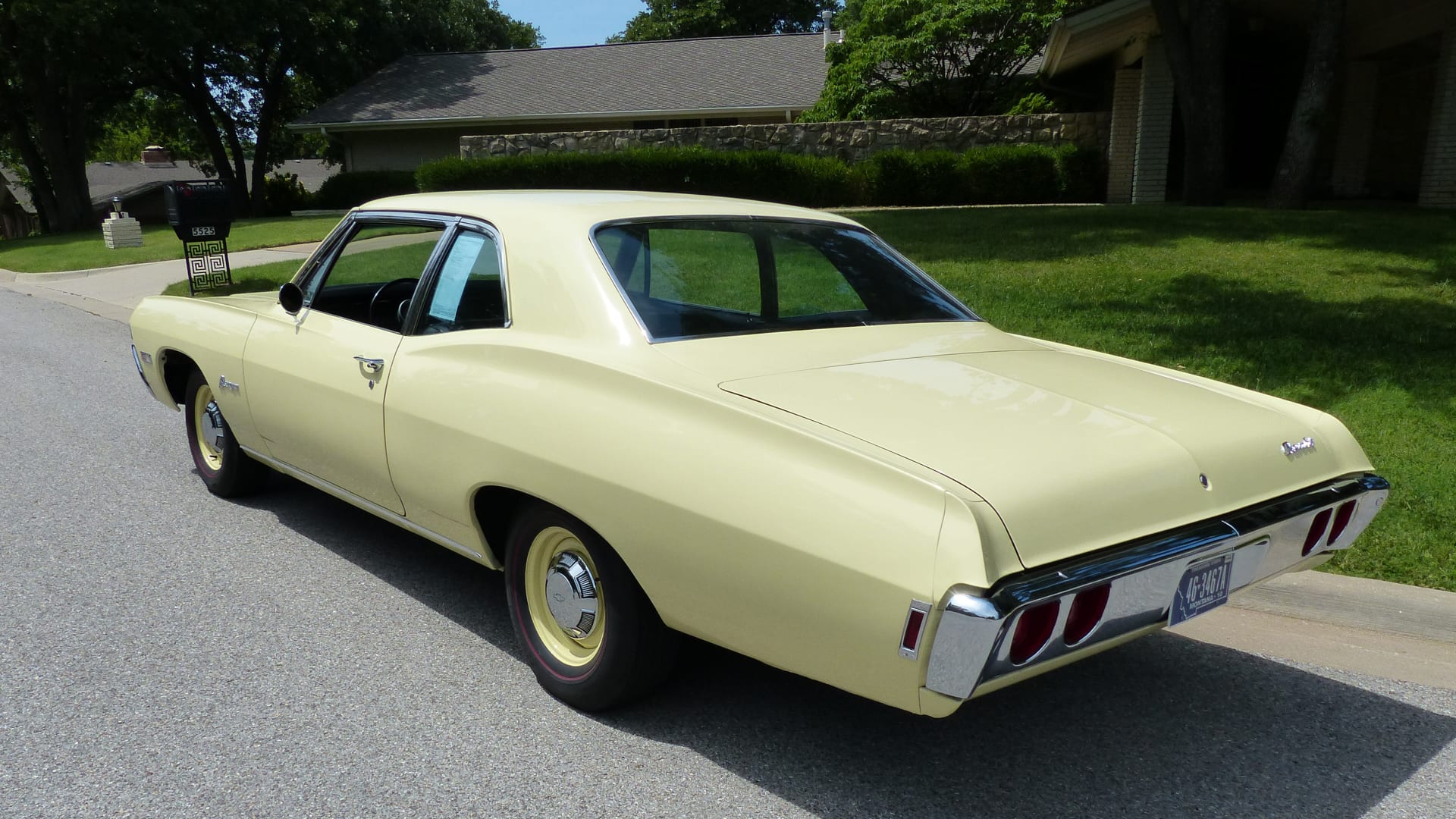 1968 Chevrolet Biscayne L72 at Monterey 2015 as F174 - Mecum Auctions