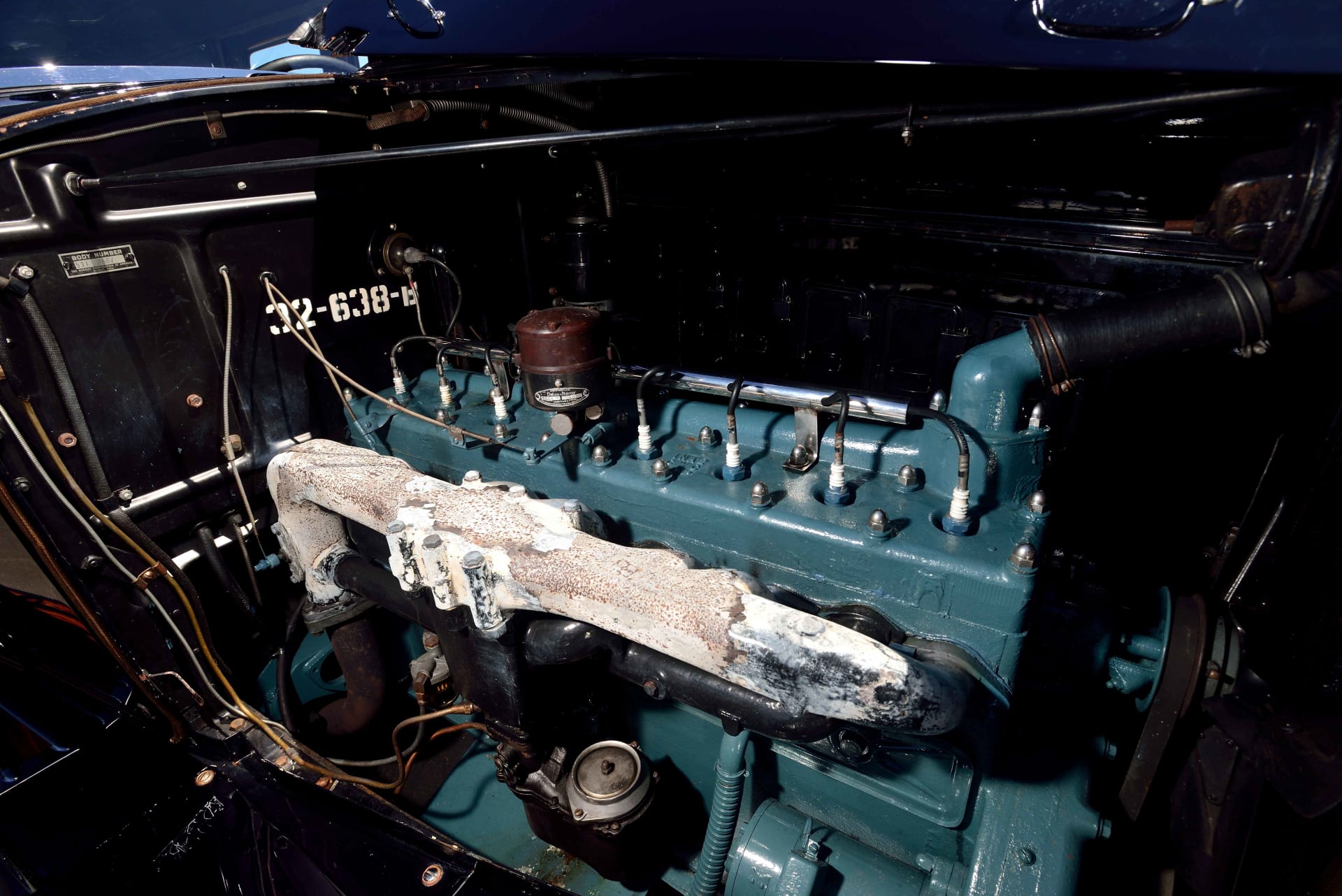 1933 REO Royale Sedan at Monterey 2015 as S58 - Mecum Auctions