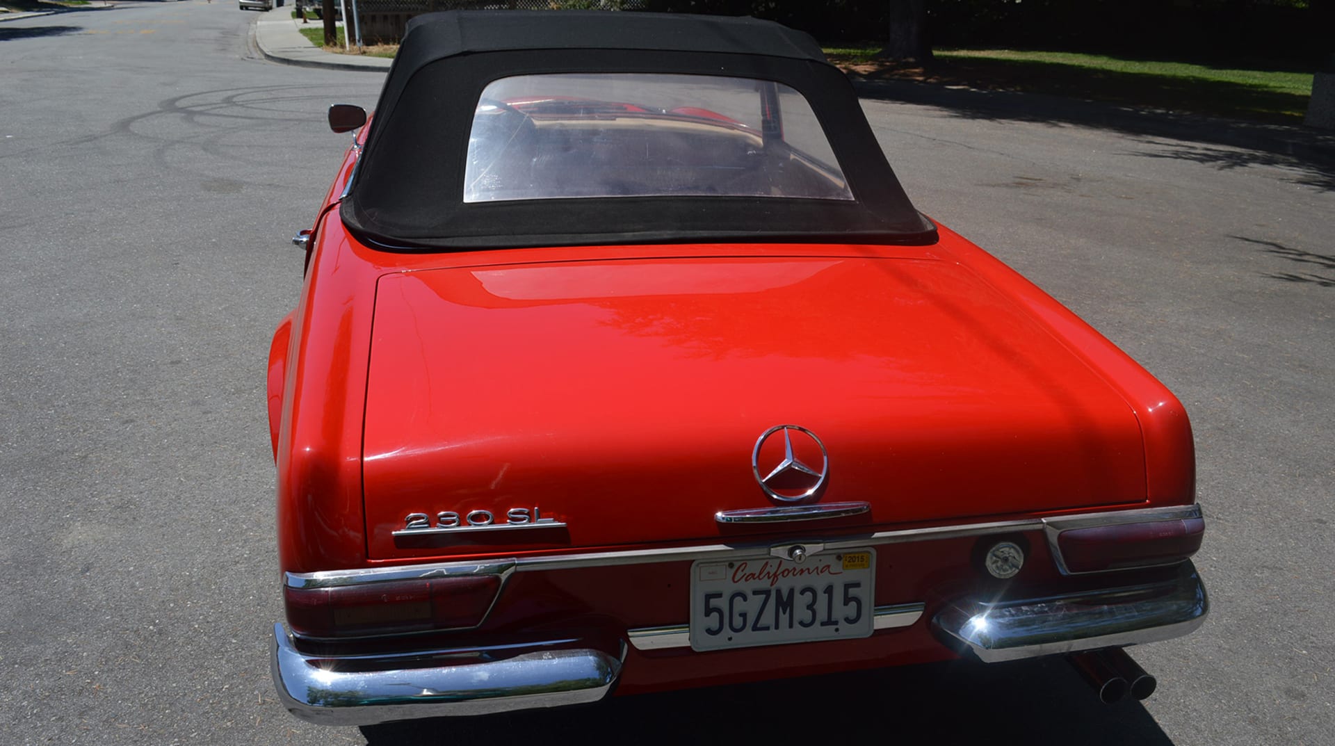 1965 Mercedes-Benz 230SL Convertible at Monterey 2017 as T152 - Mecum ...