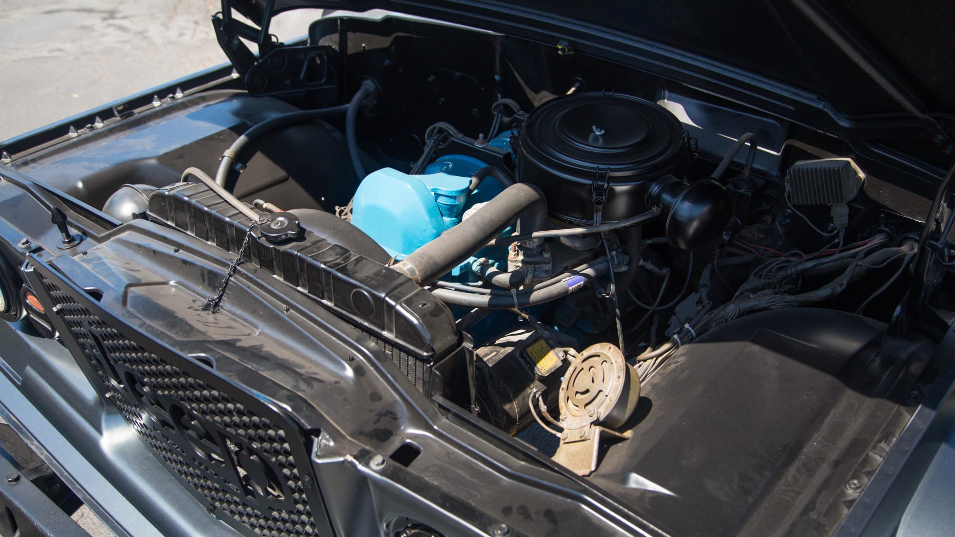 1968 Kaiser Jeep M715 Military at Monterey 2018 as S213 - Mecum Auctions