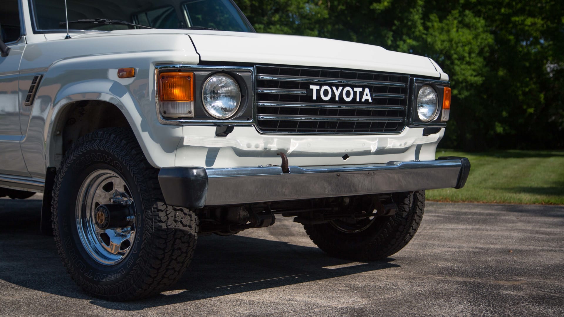 1987 Toyota FJ-60 Land Cruiser at Monterey 2018 as F49 - Mecum Auctions