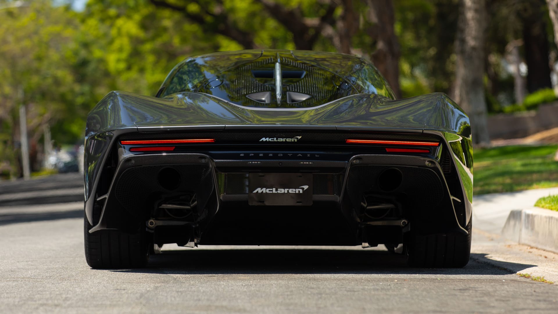 2020 McLaren Speedtail at Monterey 2022 as S51 - Mecum Auctions