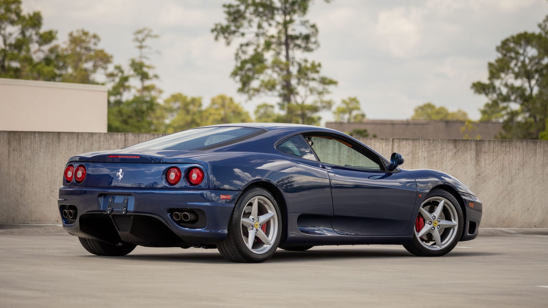 2000 Ferrari 360 Modena at Monterey 2022 as S21 - Mecum Auctions