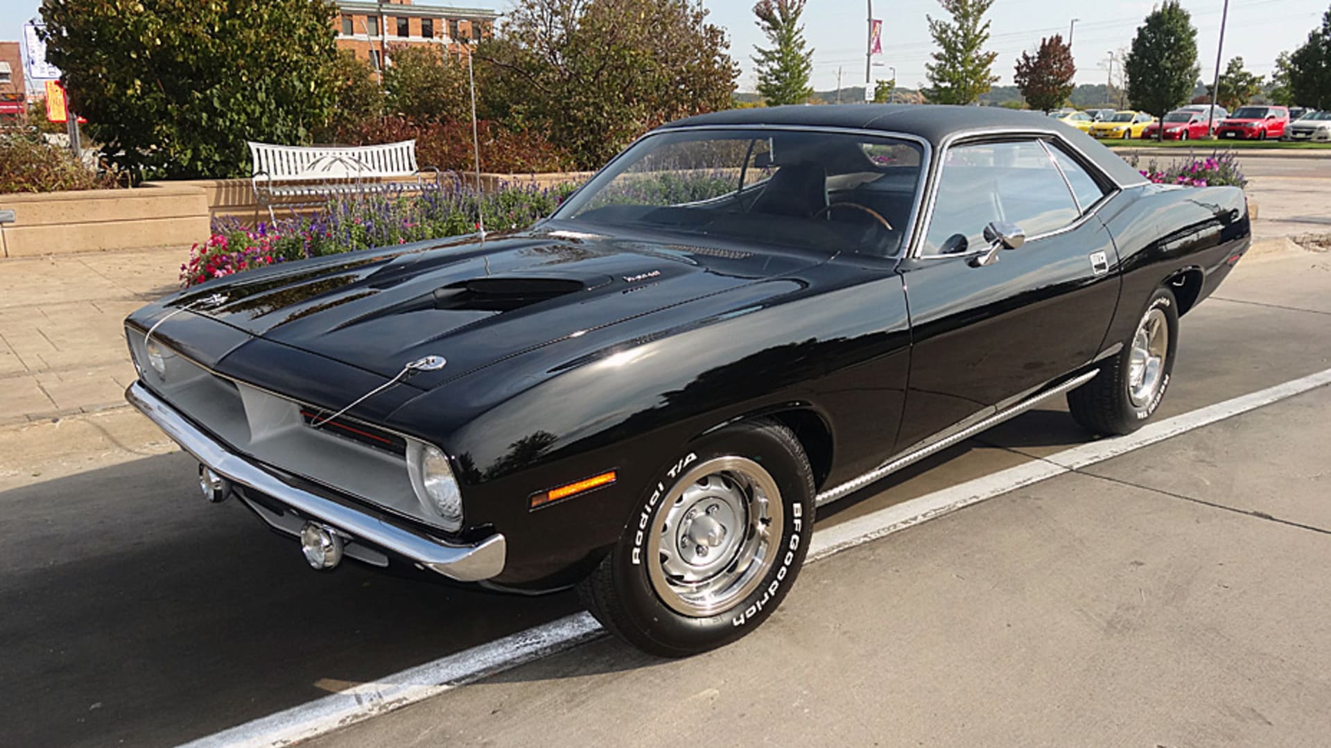 1970 Plymouth Cuda at Chicago 2015 as F237 - Mecum Auctions