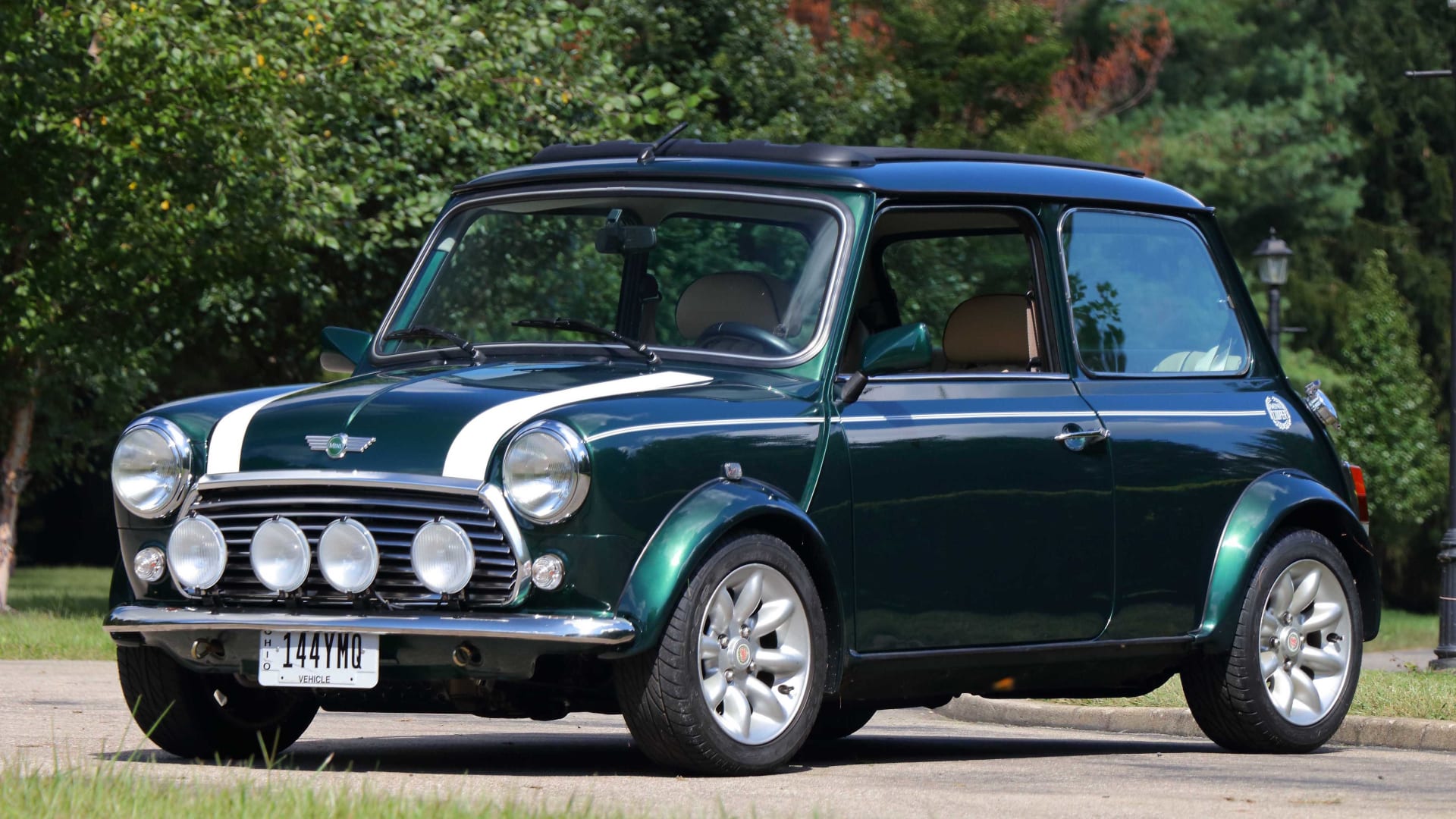 1971 Morris Mini Cooper at Chicago 2018 as F6 - Mecum Auctions