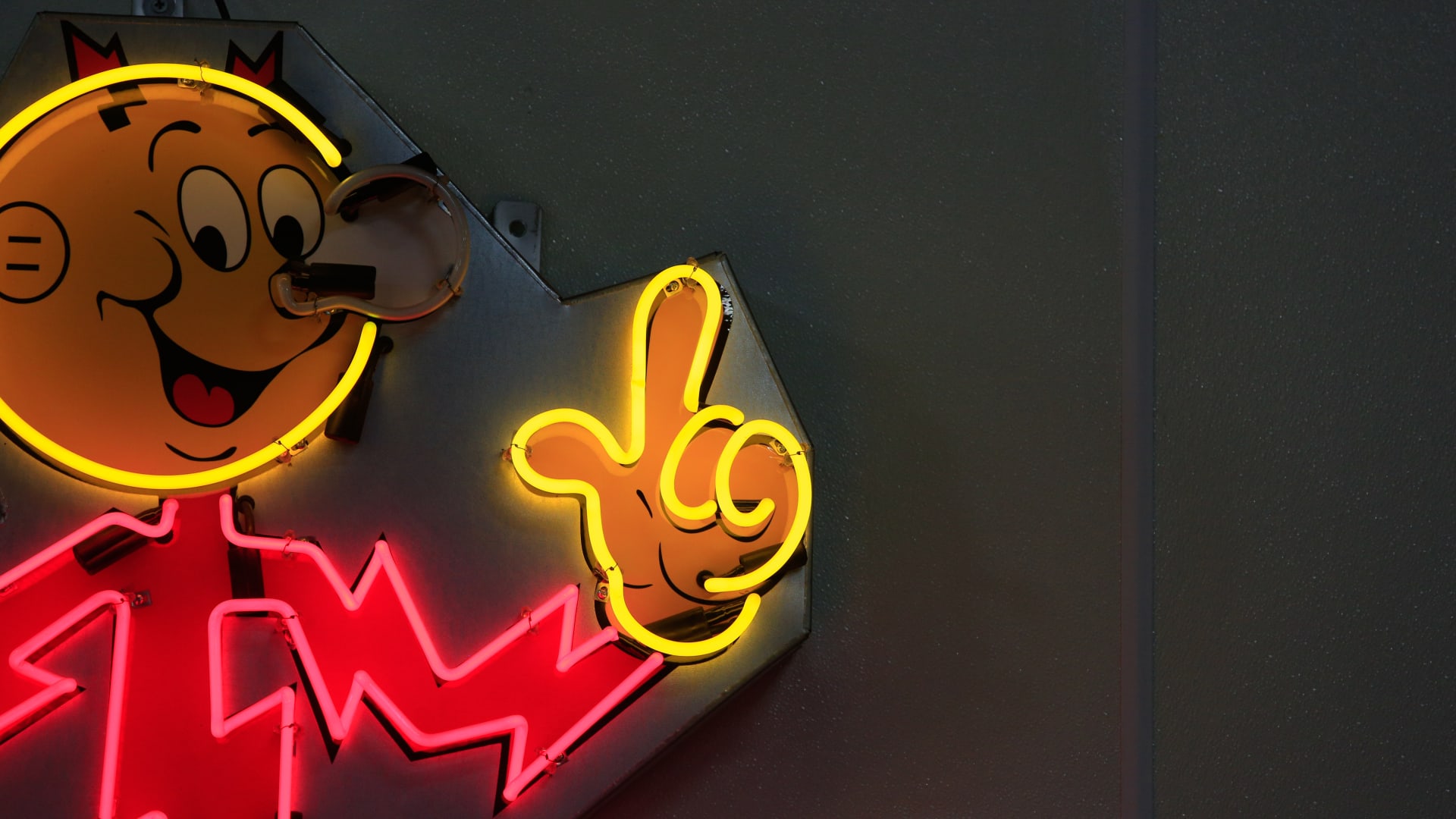 Reddy Kilowatt SSTN, Reproduction 32x53 at Chicago 2018 as Z320 - Mecum ...