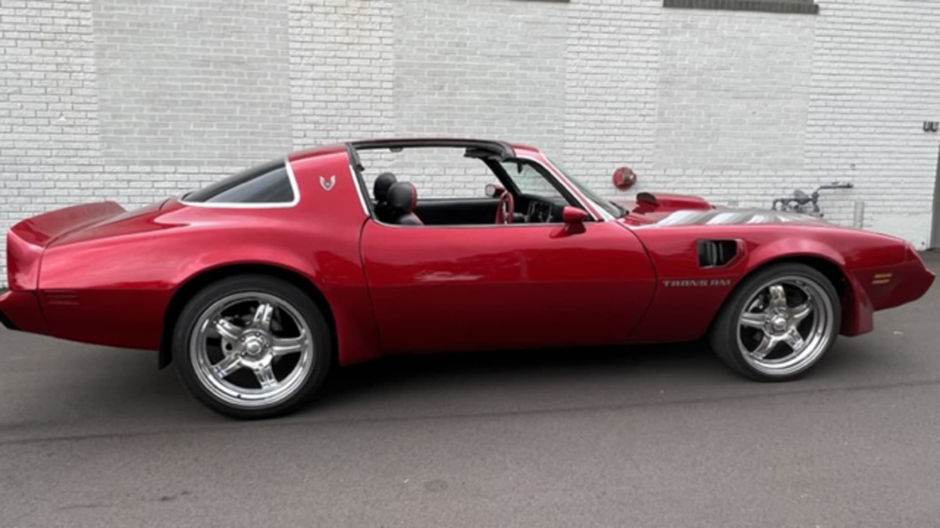 1980 Pontiac Trans Am Custom at Chicago 2022 as F144 - Mecum Auctions