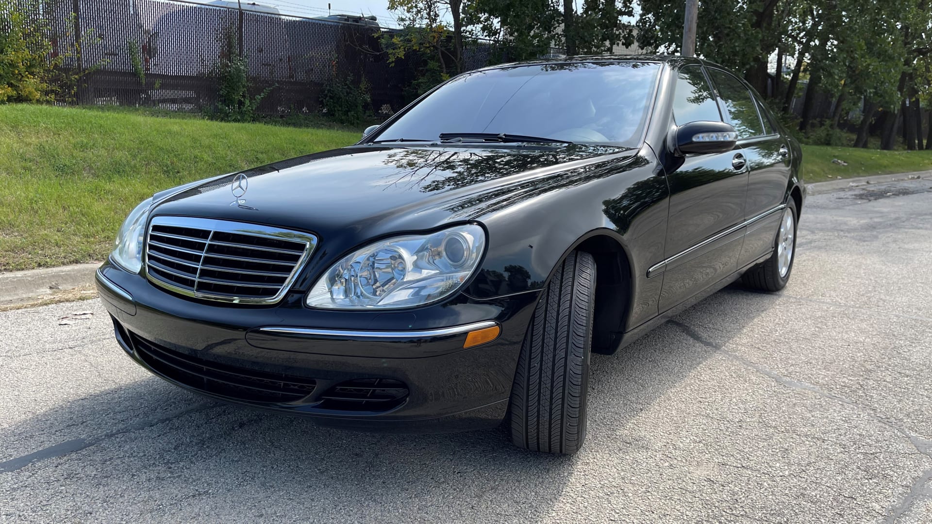 2003 Mercedes-Benz S500 at Chicago 2022 as F184.1 - Mecum Auctions