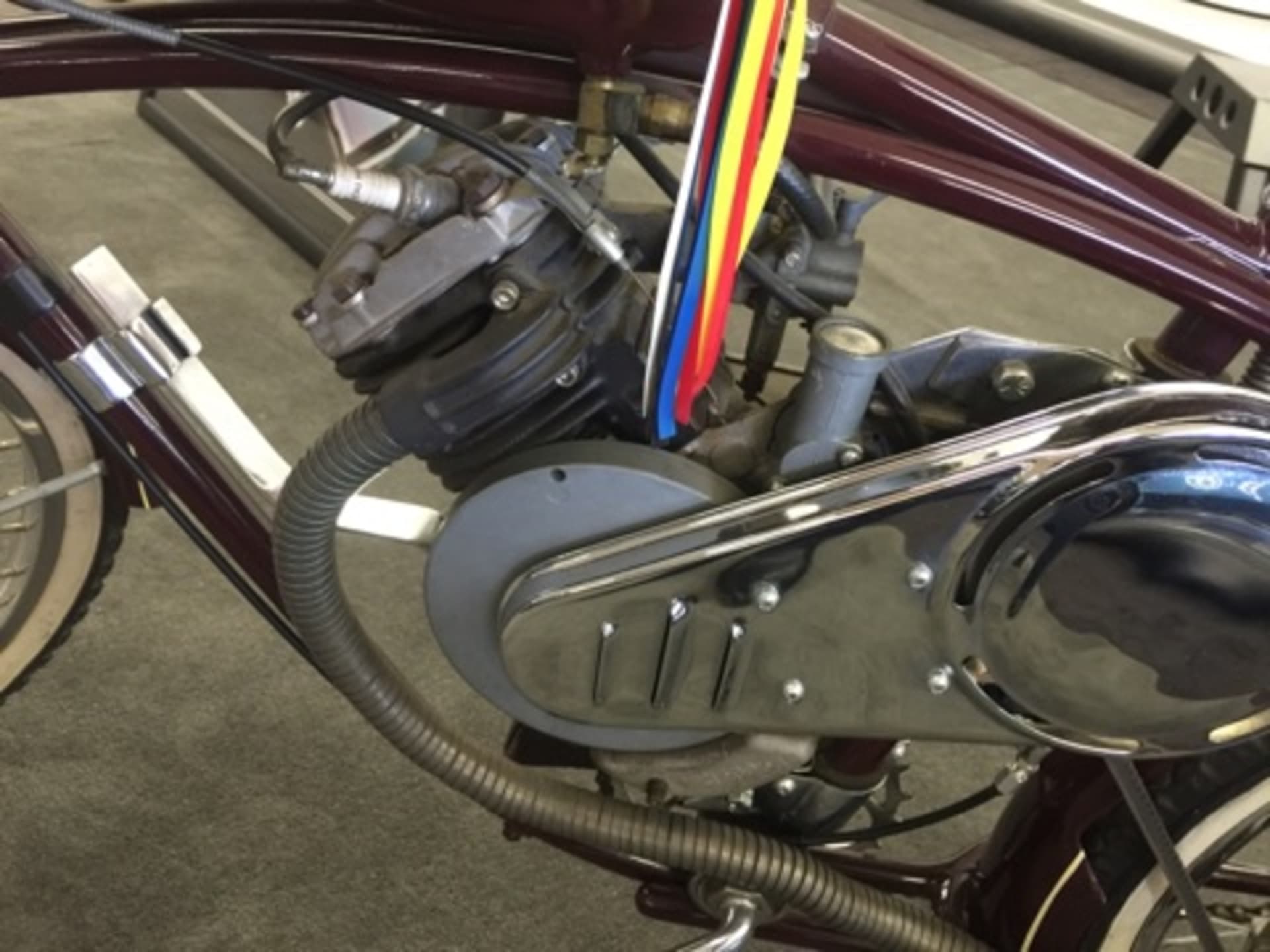 1948 Whizzer Pacemaker at Chicago Motorcycles 2016 as F144 - Mecum Auctions