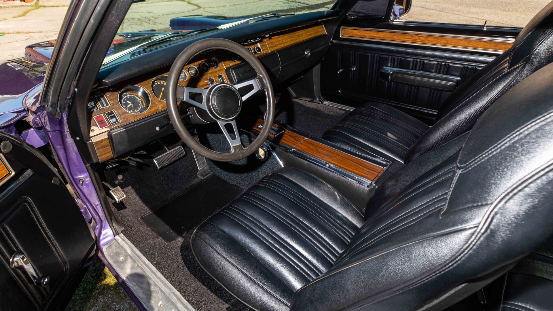 1970 Dodge Coronet R/T at Chattanooga 2021 as S19 - Mecum Auctions