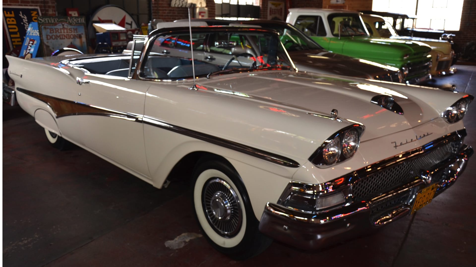 1958 Ford Fairlane 500 Retractable at Dallas 2012 as F112.1 - Mecum ...