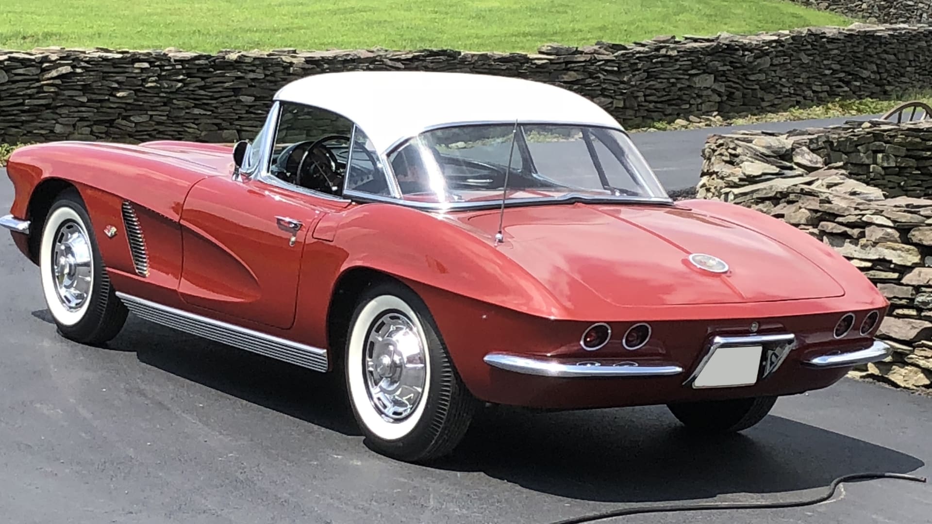 1962 Chevrolet Corvette Convertible at Dallas 2019 as W112 - Mecum Auctions