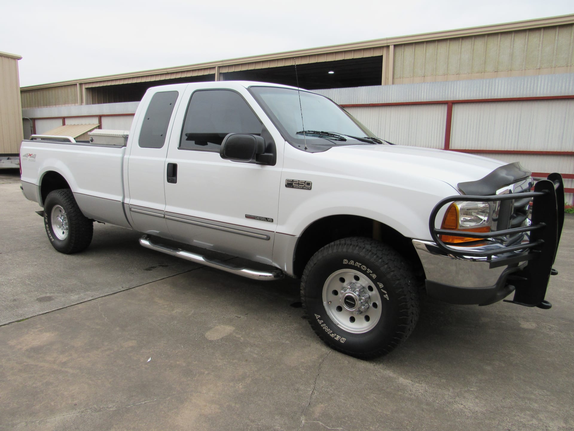 1999 Ford F250 Pickup at Dallas 2019 as W119 - Mecum Auctions