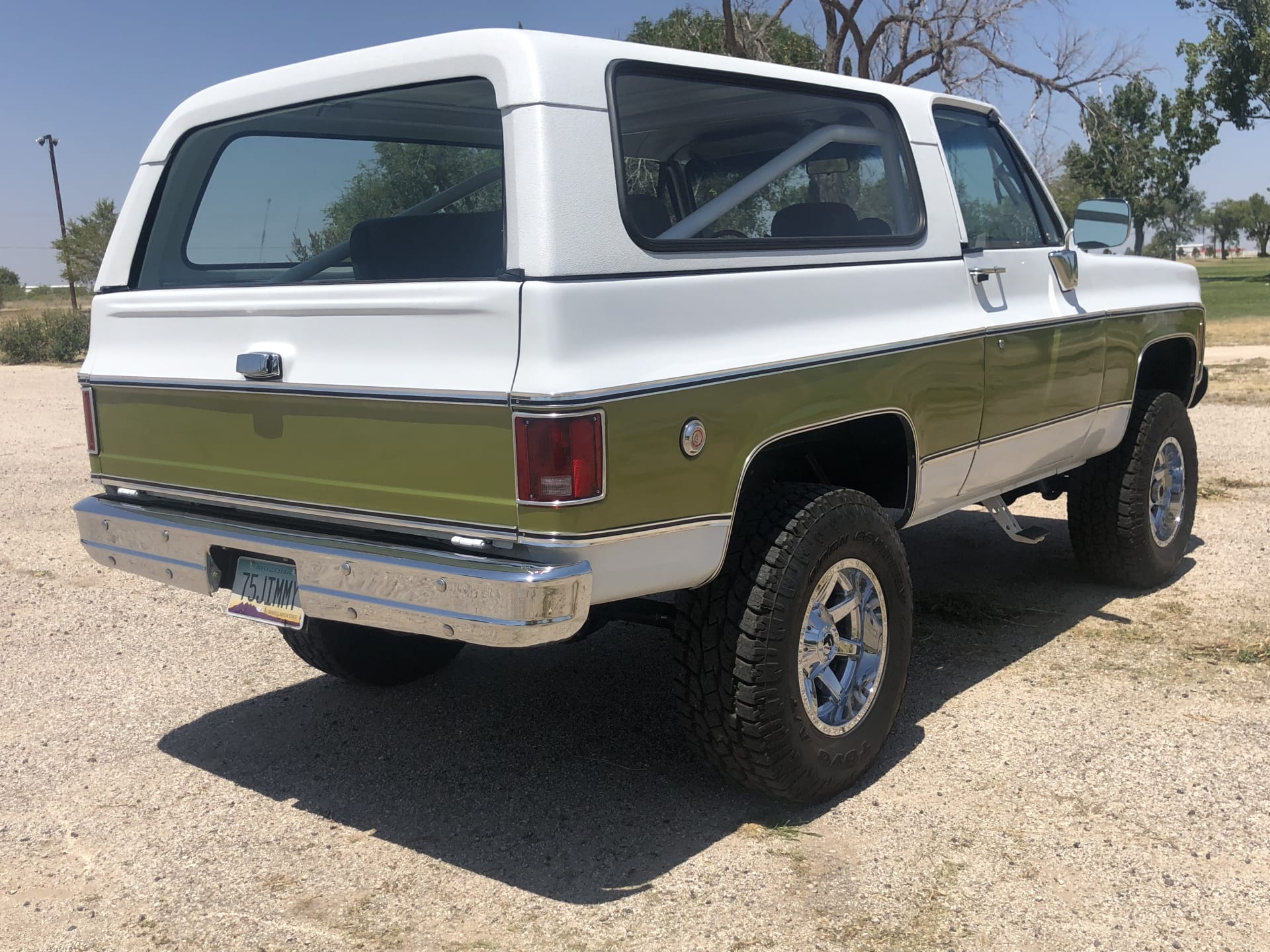 1975 GMC Jimmy at Dallas 2019 as F258 - Mecum Auctions
