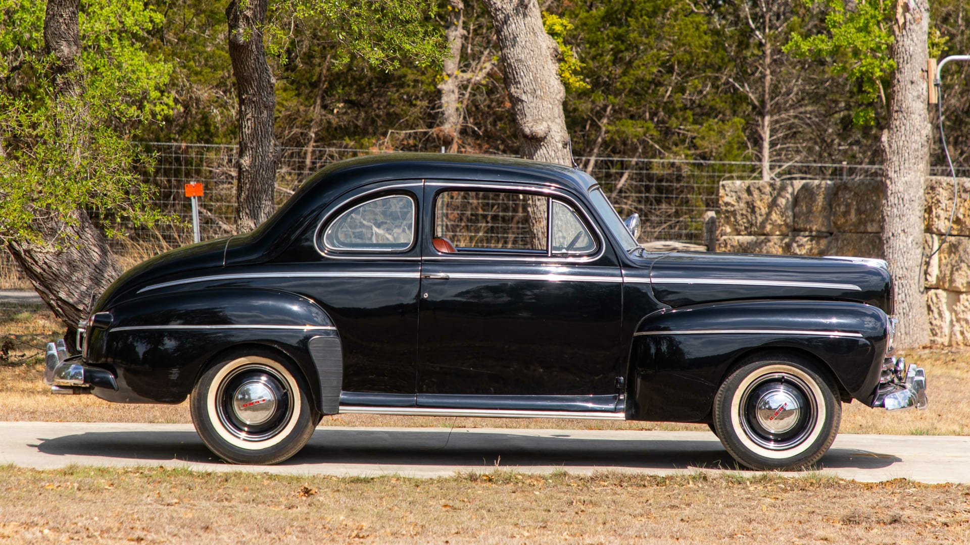 1946 Ford Deluxe Coupe at Dallas 2022 asT32 - Mecum Auctions