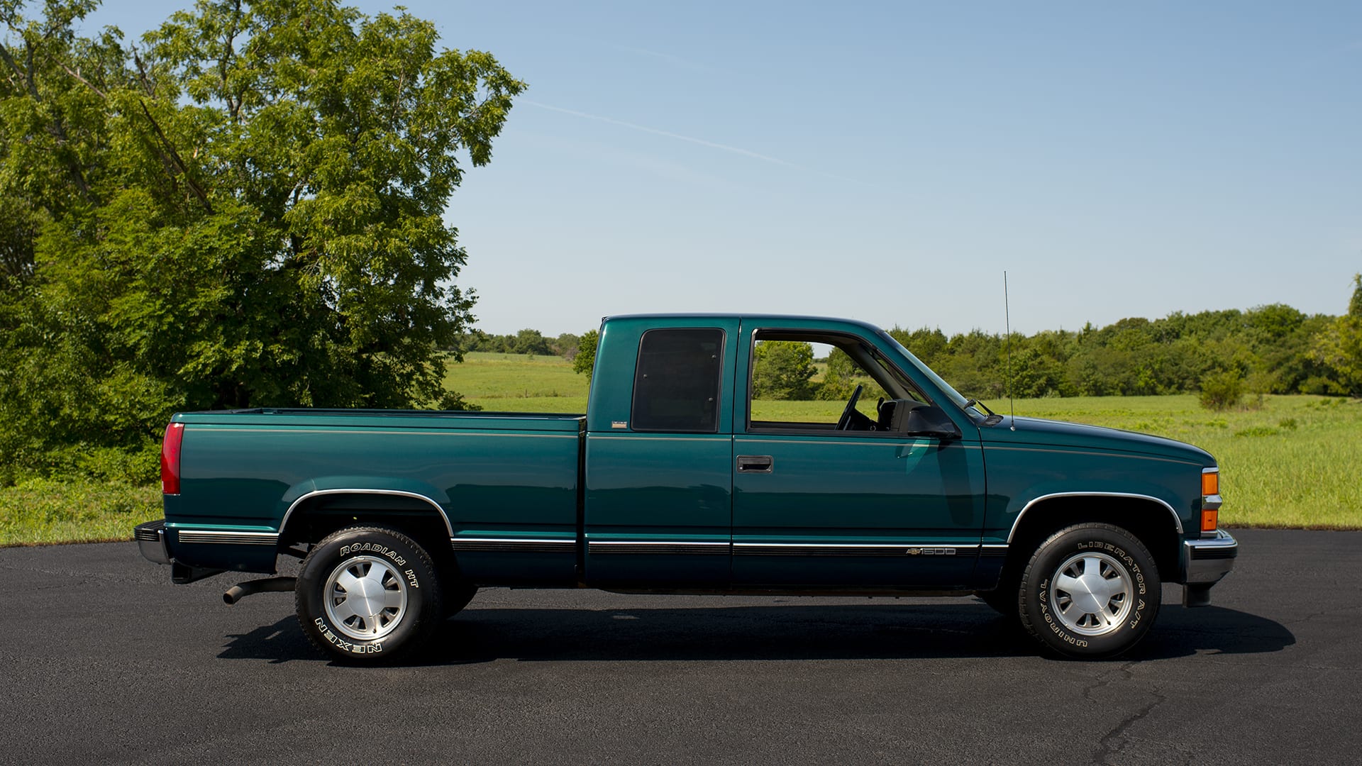 1996 Chevrolet C1500 Pickup at Dallas 2022 as T91.1 - Mecum Auctions