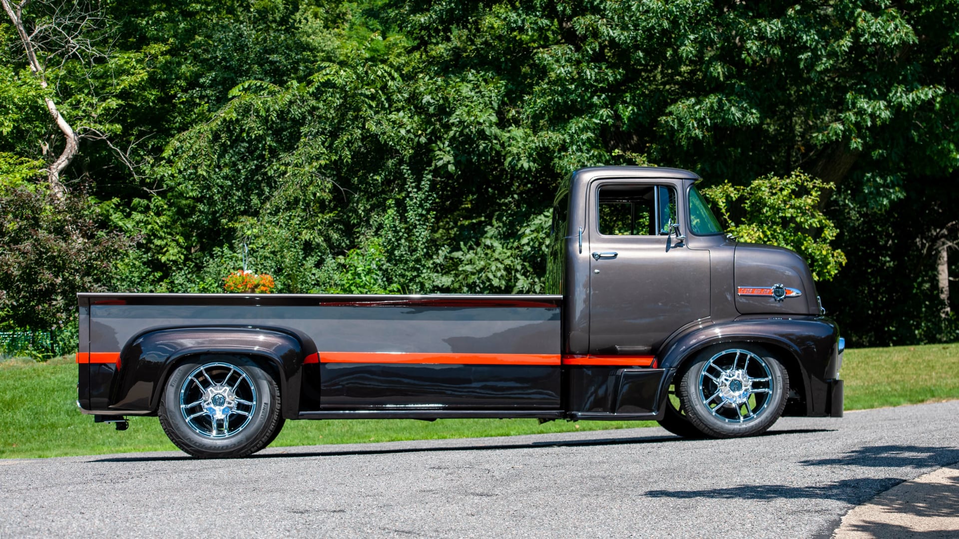 1956 Ford C700 Custom Truck at Dallas 2022 as S190.1 - Mecum Auctions