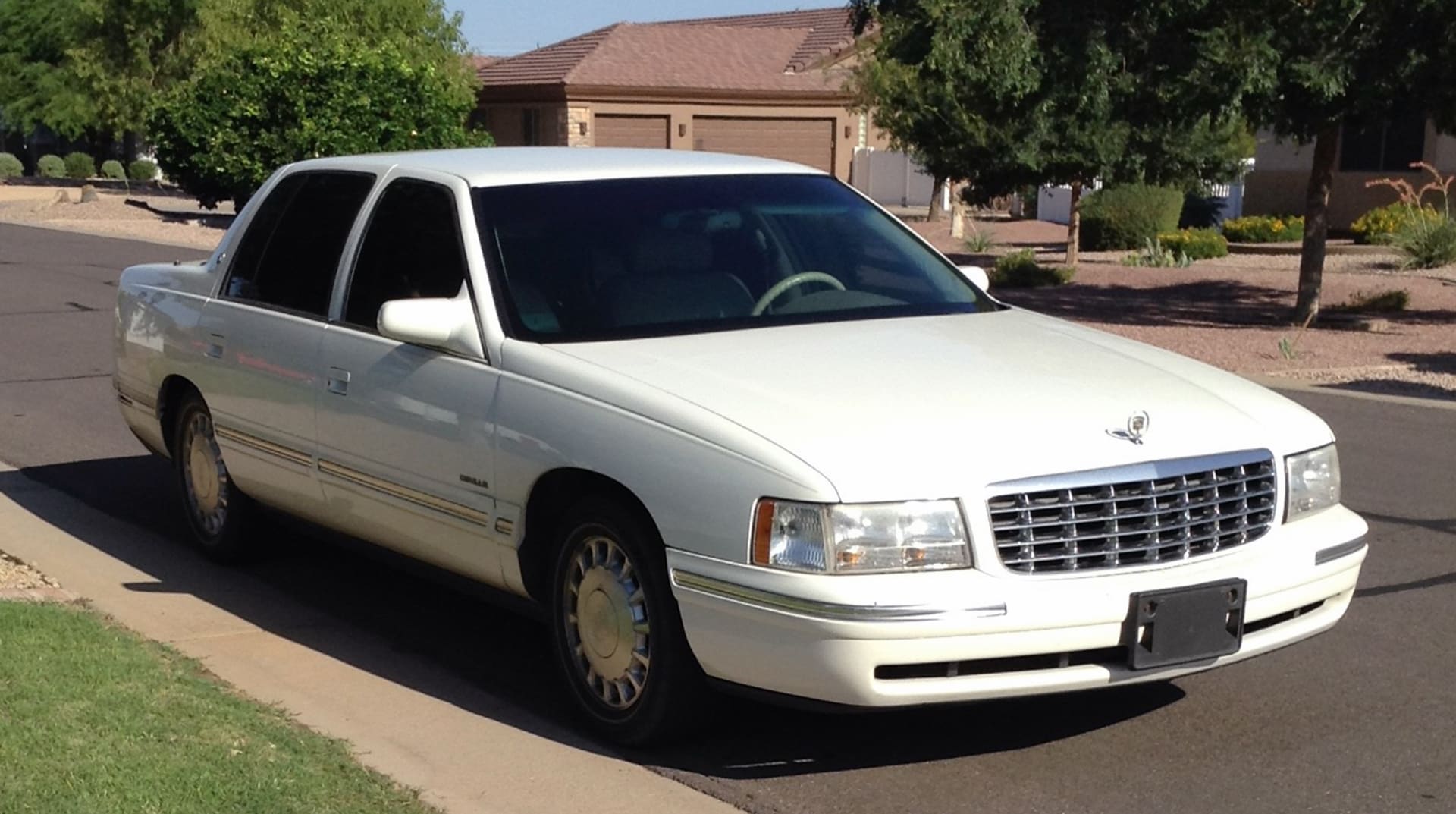 1998 Cadillac Deville at Denver 2016 as F6 - Mecum Auctions