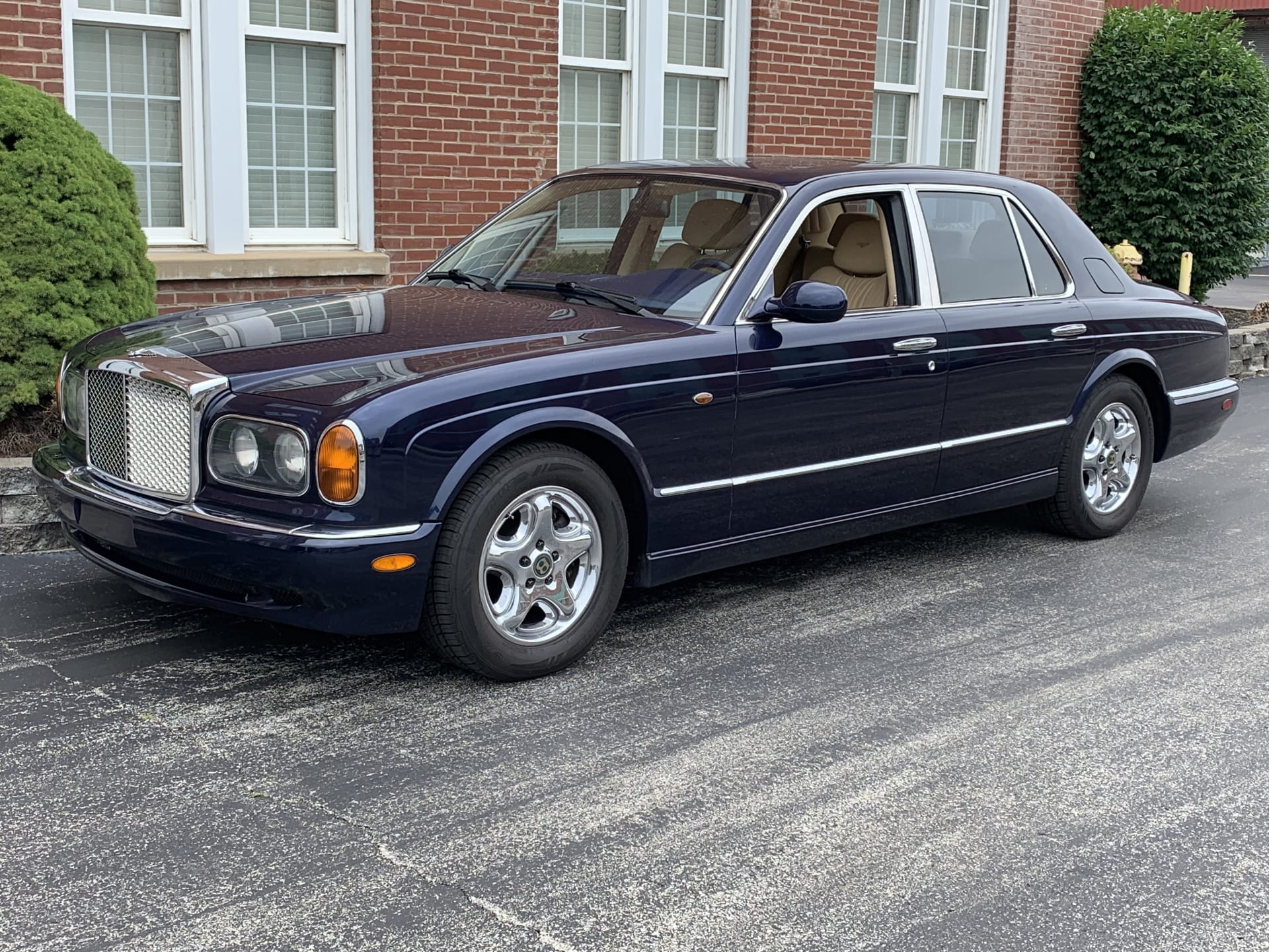 1999 Bentley Arnage at Denver 2019 as F170 - Mecum Auctions