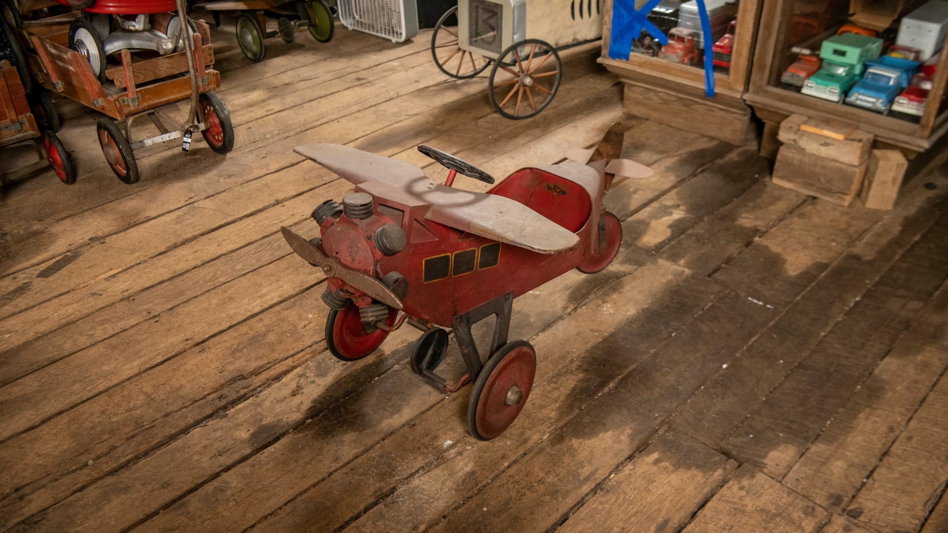 1930s Steelcraft Air Mail Deluxe Pedal Plane at Elmer's Auto & Toy Museum Collection 2022 as ...