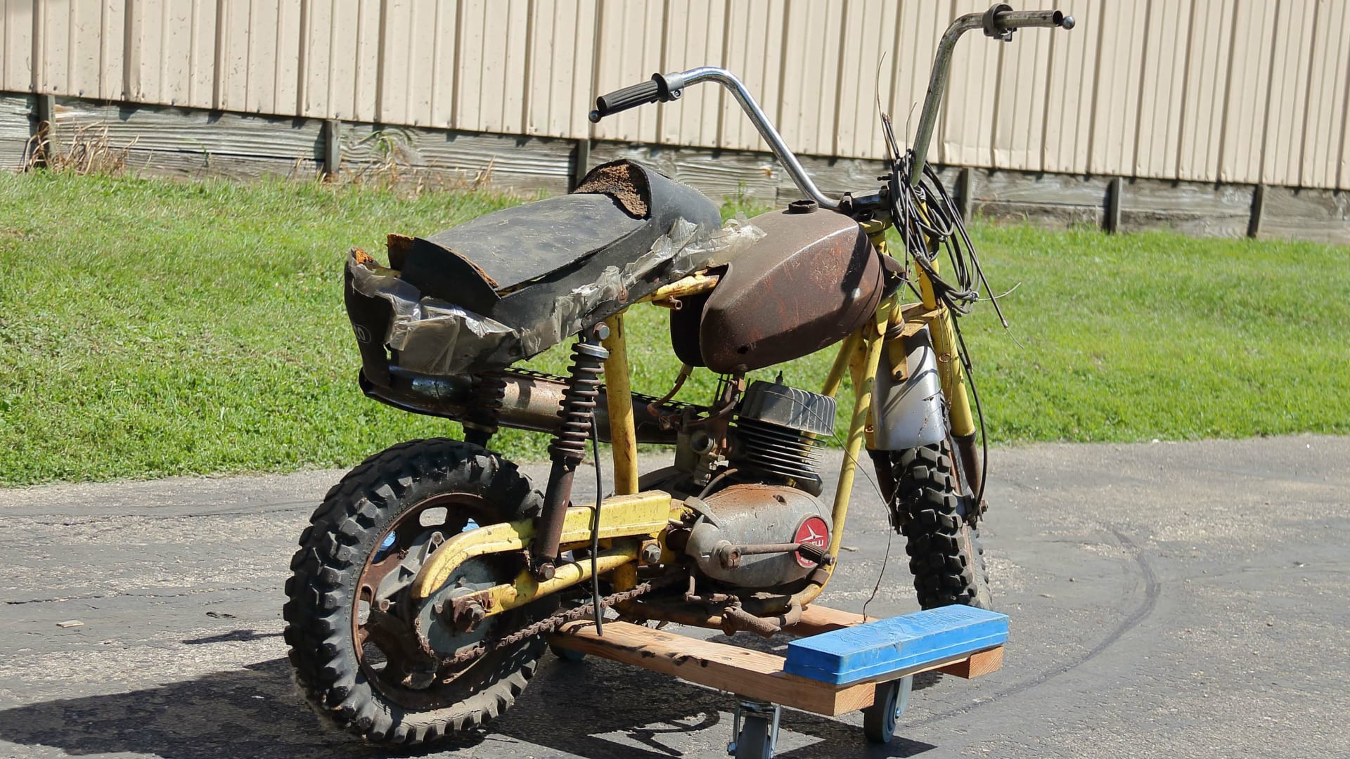 Garelli Broncco Mini Bike at Elmer's Auto & Toy Museum Collection 2022 ...