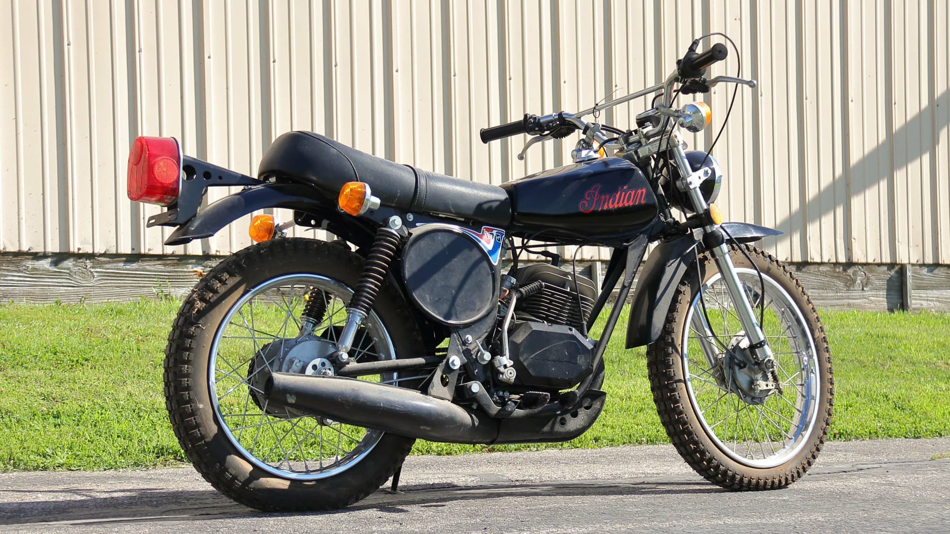 1977 Indian MI-175 at Elmer's Auto & Toy Museum Collection 2022 as S249 ...