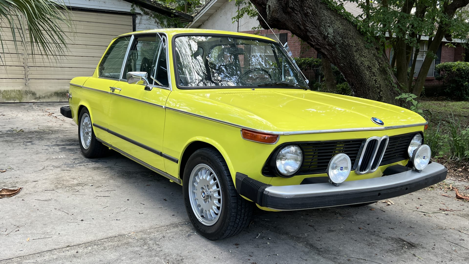 1974 BMW 2002 Tii at Orlando 2022 as F121 - Mecum Auctions