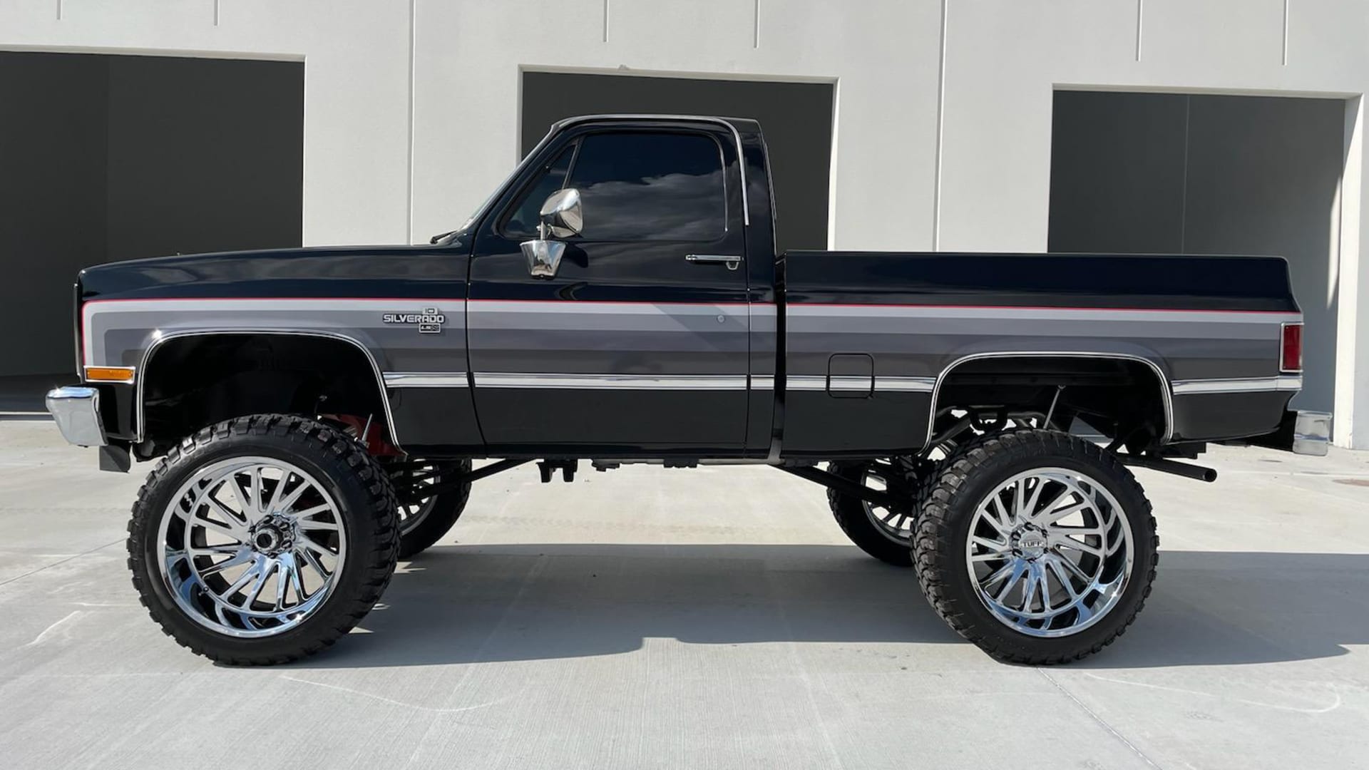 1985 Chevrolet K10 Custom Pickup at Orlando 2022 as S161 - Mecum Auctions