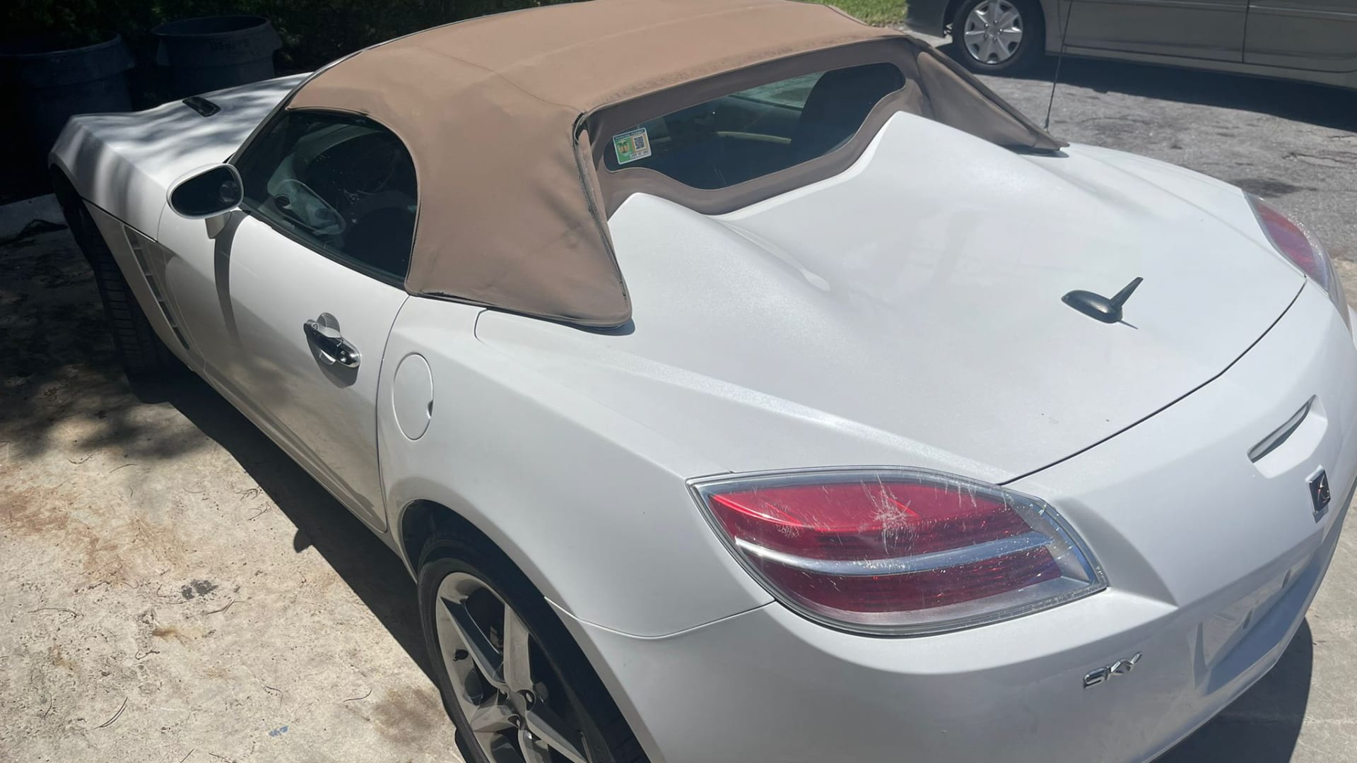 2007 Saturn Sky Convertible at Orlando 2022 as W177 - Mecum Auctions
