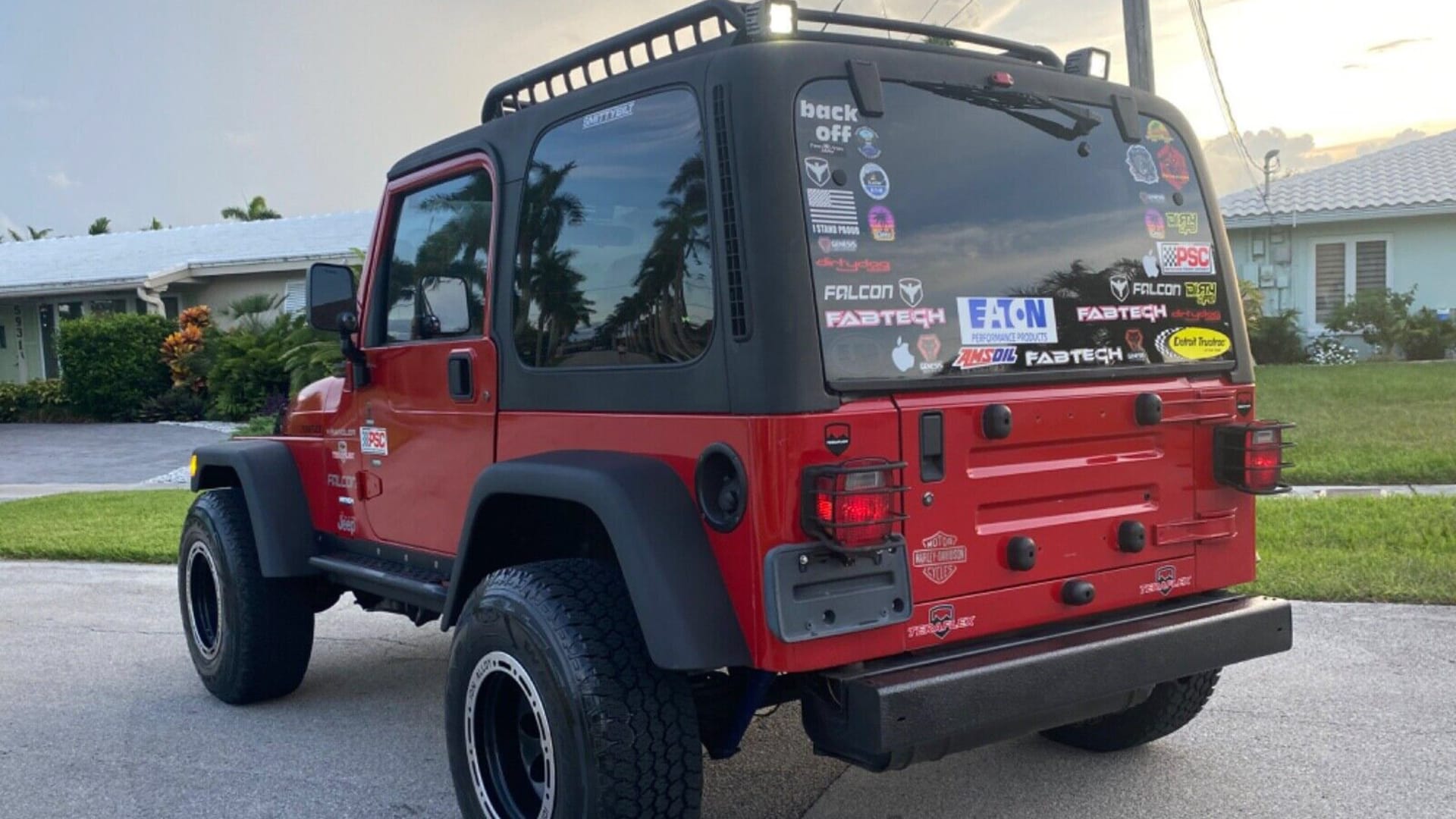 1998 Jeep Wrangler Custom at Orlando 2022 as W250 - Mecum Auctions