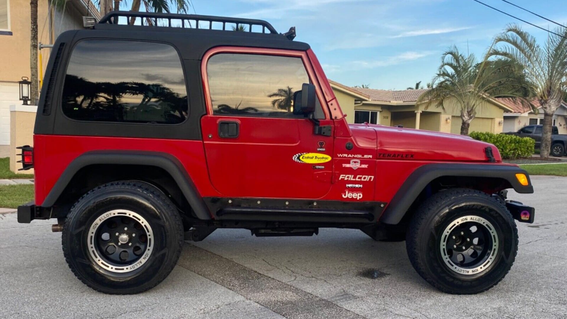 1998 Jeep Wrangler Custom at Orlando 2022 as W250 - Mecum Auctions