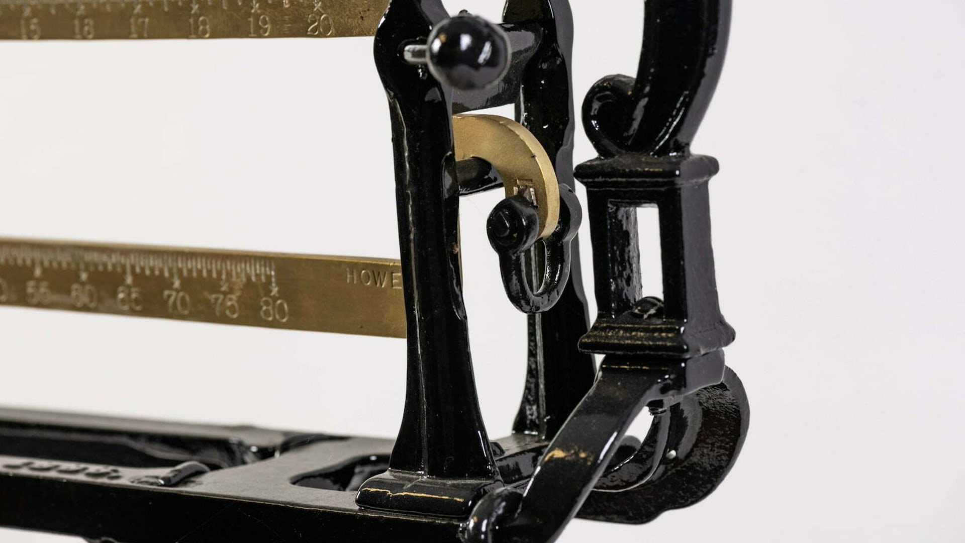 Howe Scale at Orlando 2022 as Z467 - Mecum Auctions