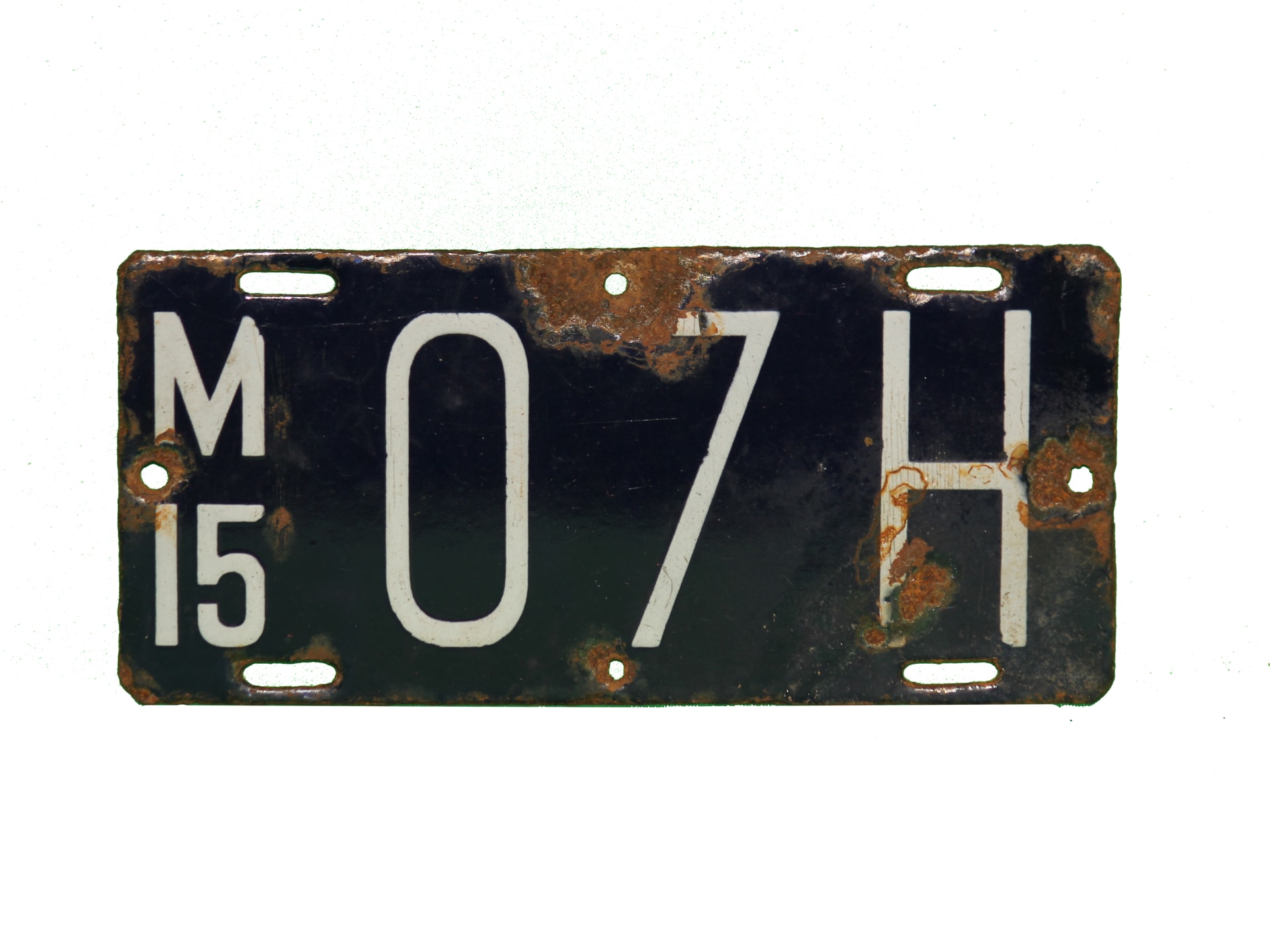 1915 Massachusetts Porcelain Motorcycle License Plate at Kissimmee 2014 ...