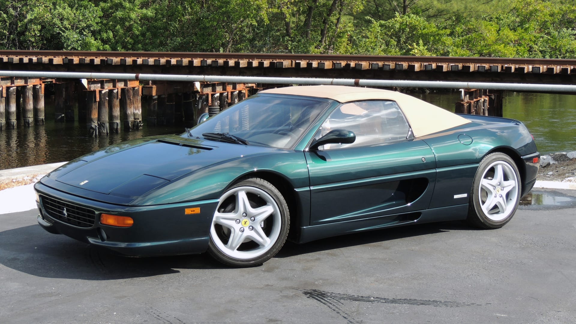 1995 Ferrari 355 Spider at Kissimmee 2015 as S20.1 - Mecum Auctions