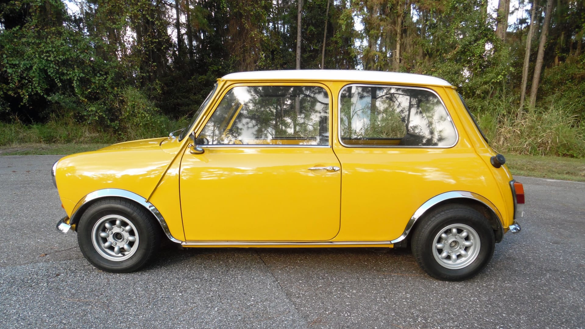 1980 Austin Mini 1000 at Kissimmee 2016 as G76 - Mecum Auctions