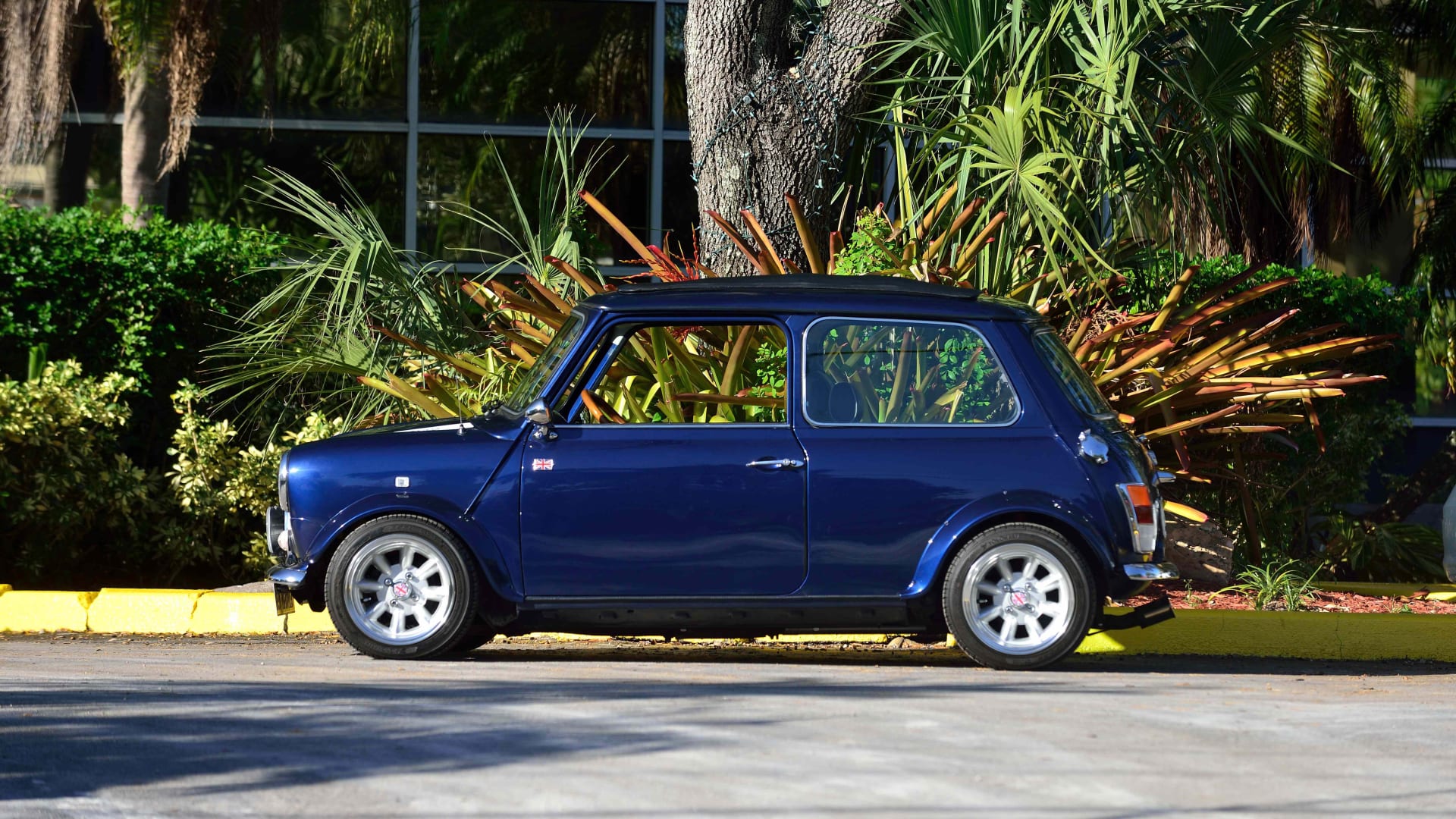 1976 Leyl Mini Cooper at Kissimmee 2016 as T37 - Mecum Auctions
