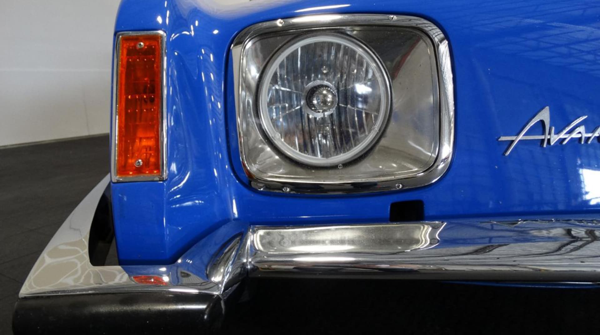 1974 Avanti II at Kissimmee 2017 asK33 - Mecum Auctions