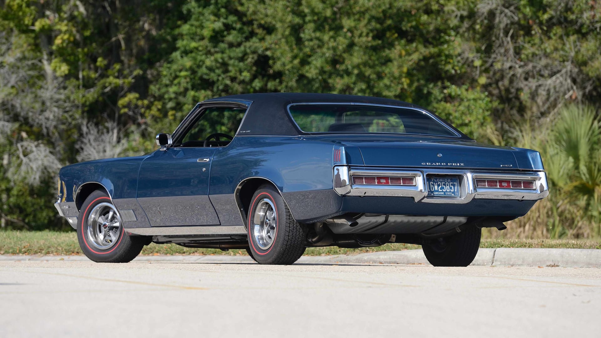 1970 Pontiac Grand Prix SJ at Kissimmee 2018 as T133 - Mecum Auctions